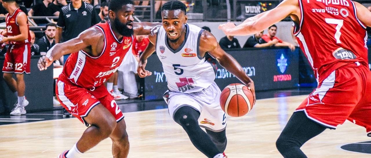 Stark scores 12 points in final exhibition win