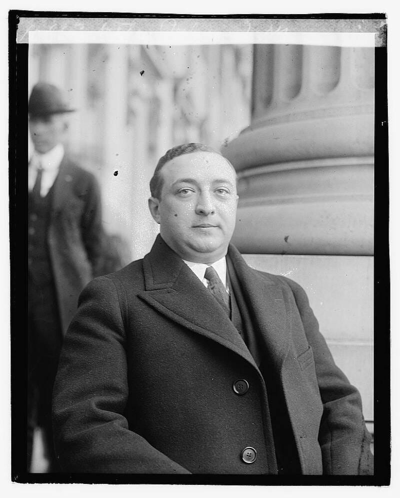 Yorkville - Manhattan - by Rob Stephenson