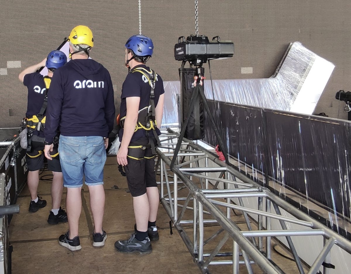 Stage Technician: Roles, Pathways, and Realities