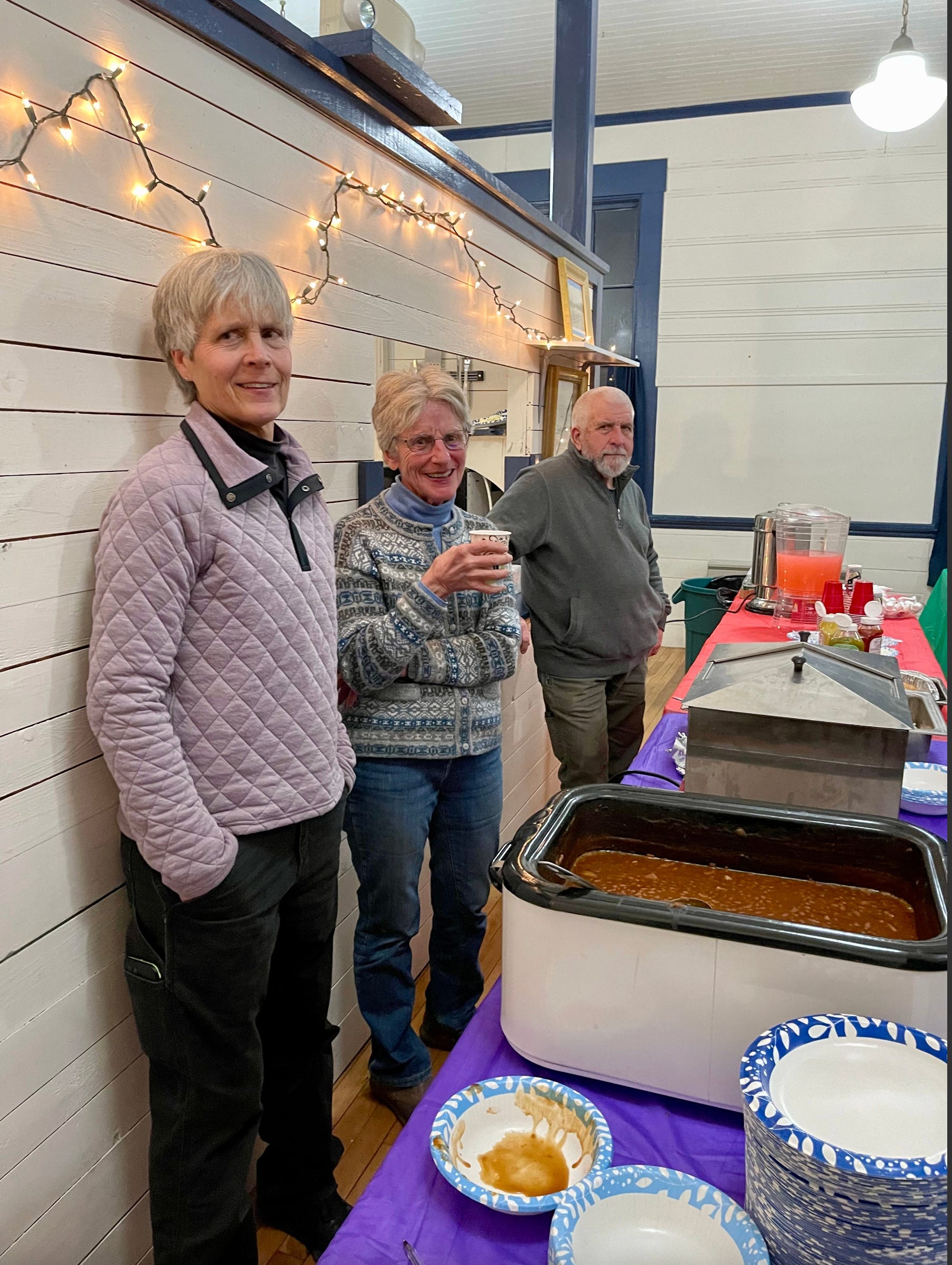 IN PRAISE OF BAKED BEAN SUPPERS – Bar Harbor Story