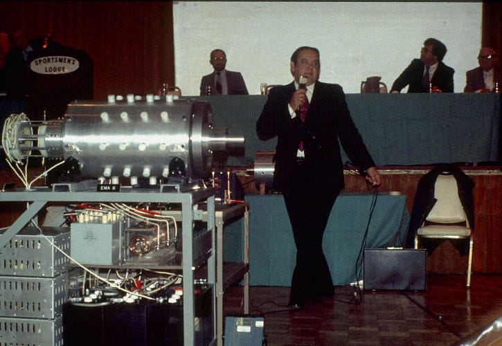 A brief history of Perpetual Motion machines