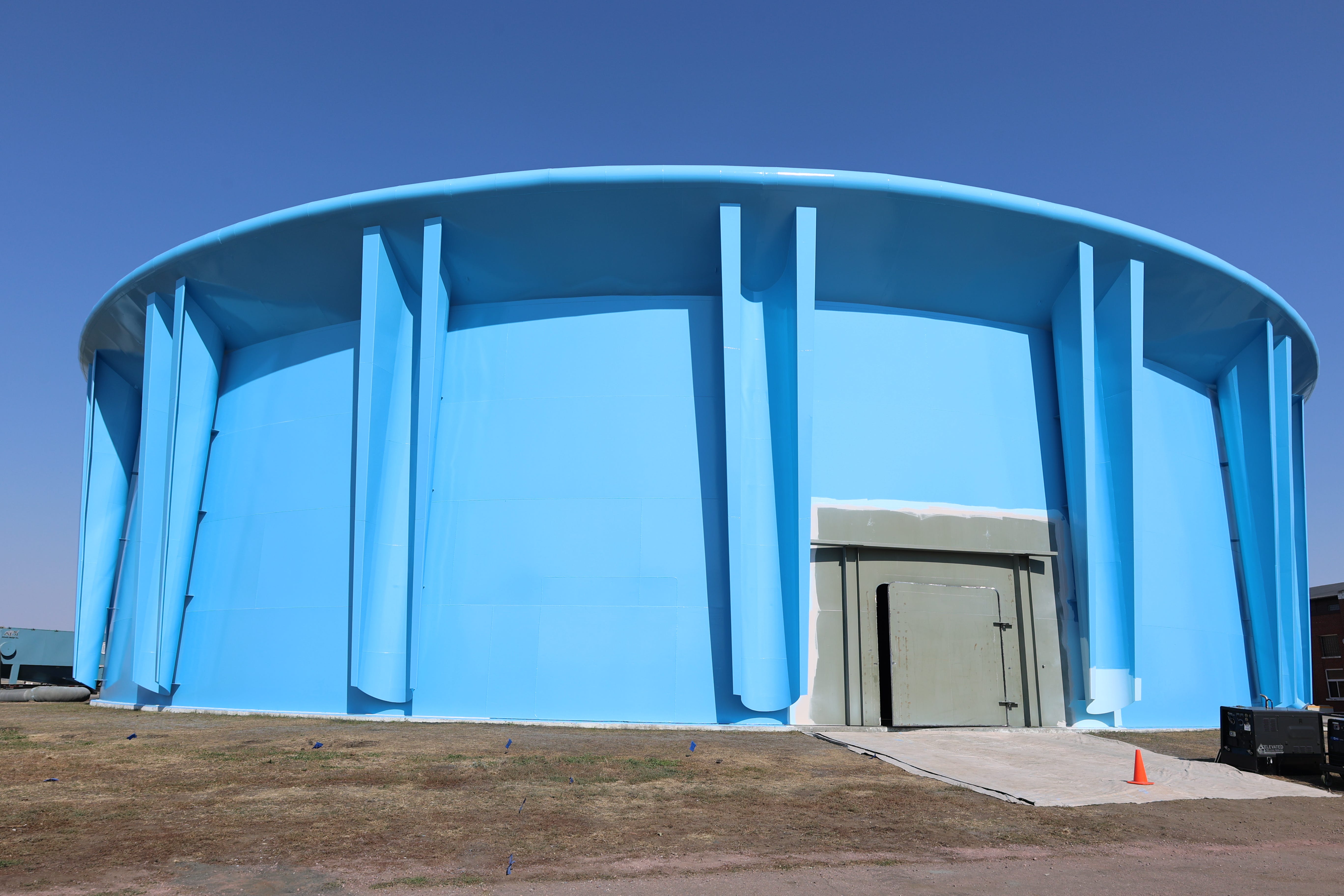 Inside ‘Big Blue:’ 5M gallon water reservoir resealed for another two ...
