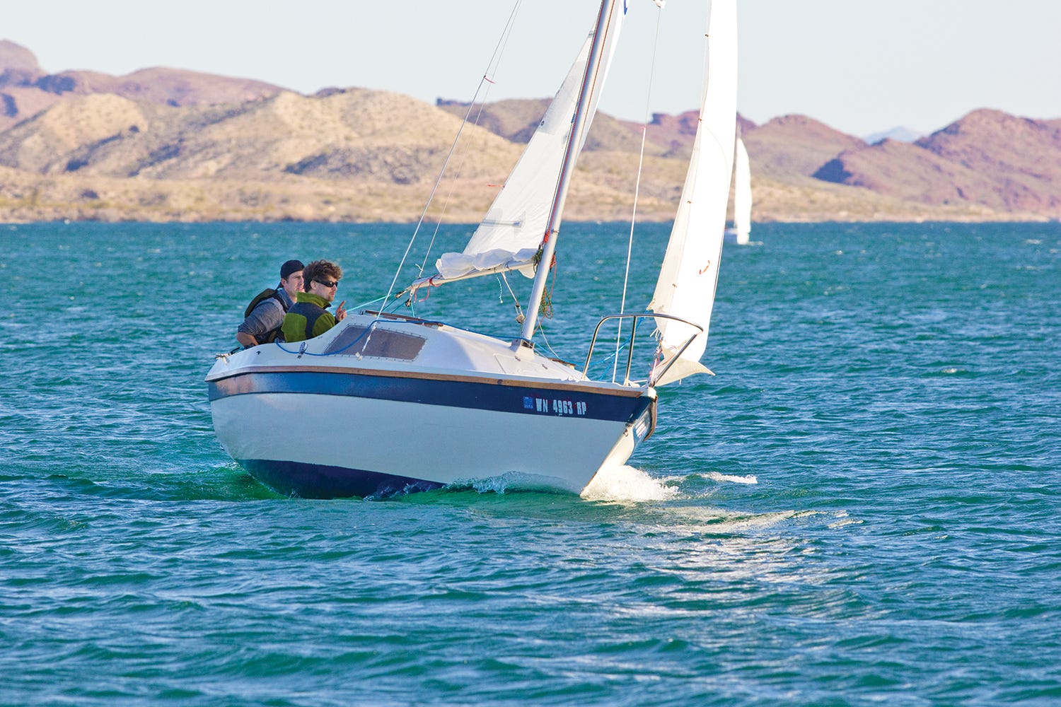 NorseBoat vs Sandpiper 565 - Small Craft Advisor