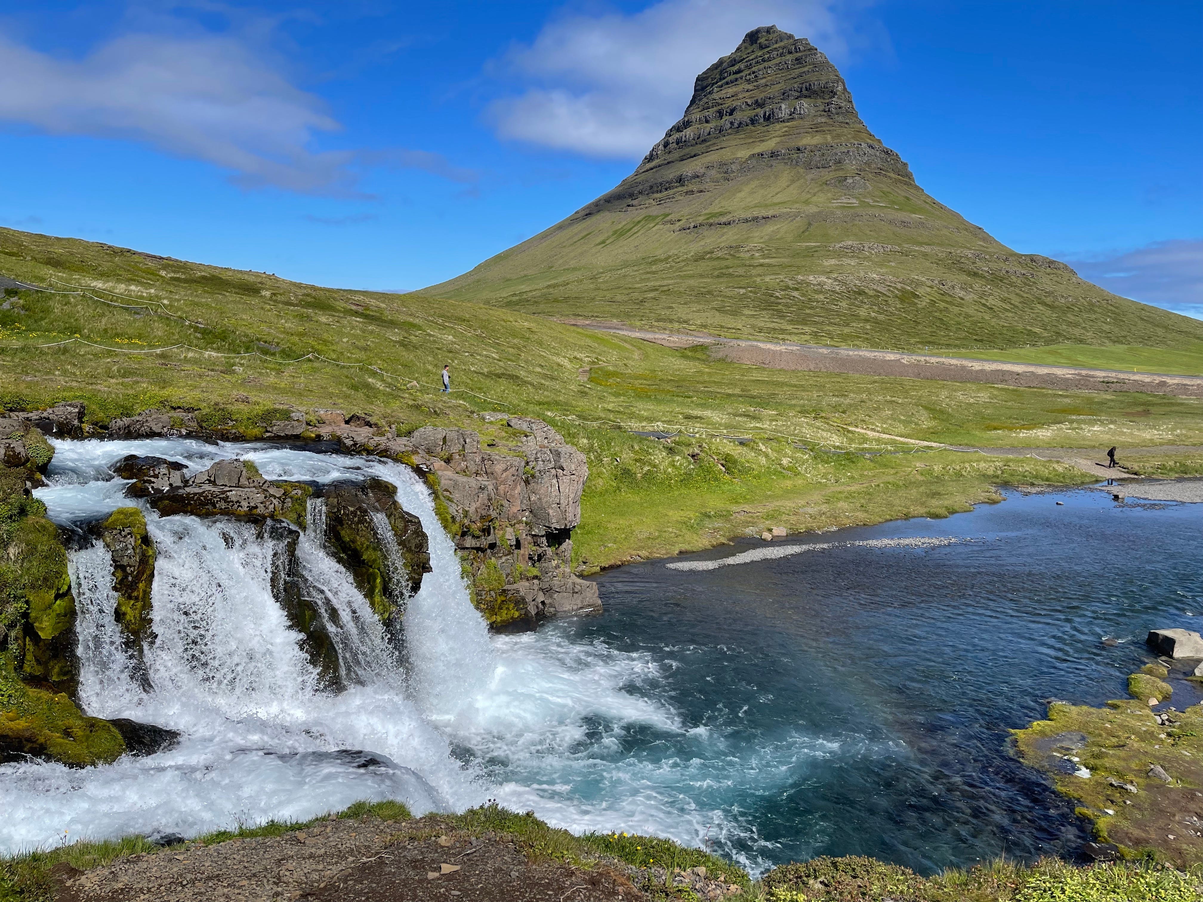 Her Majesty, Nature - by Garrett Kincaid - The Intronaut