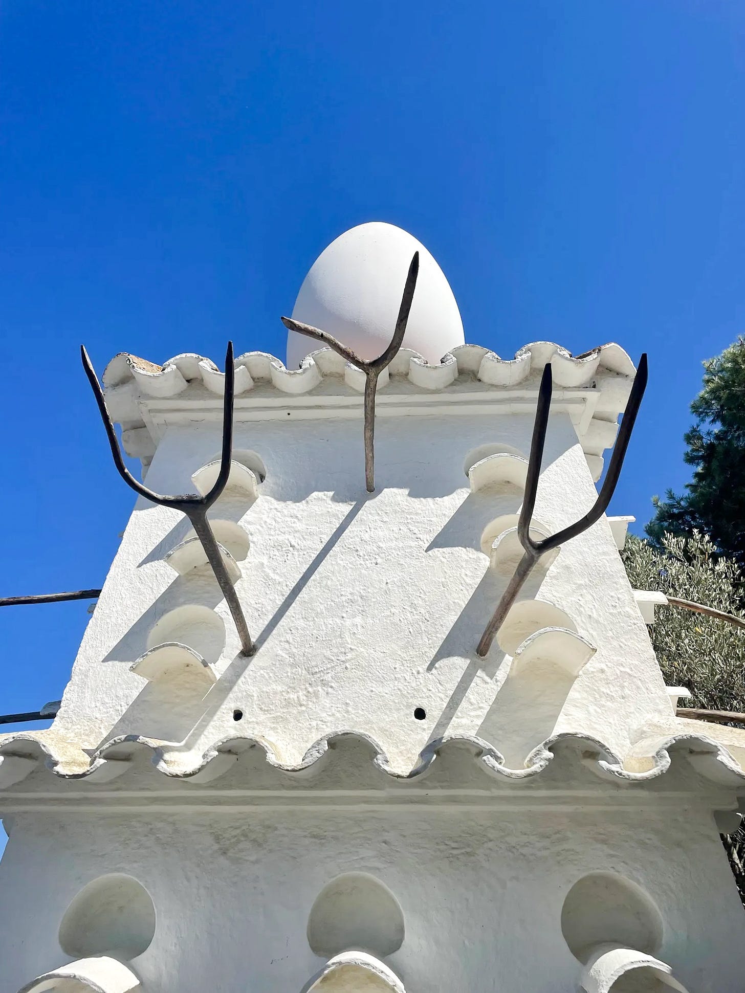 Pilgrimage: Salvador Dalí House Museum - In Hand