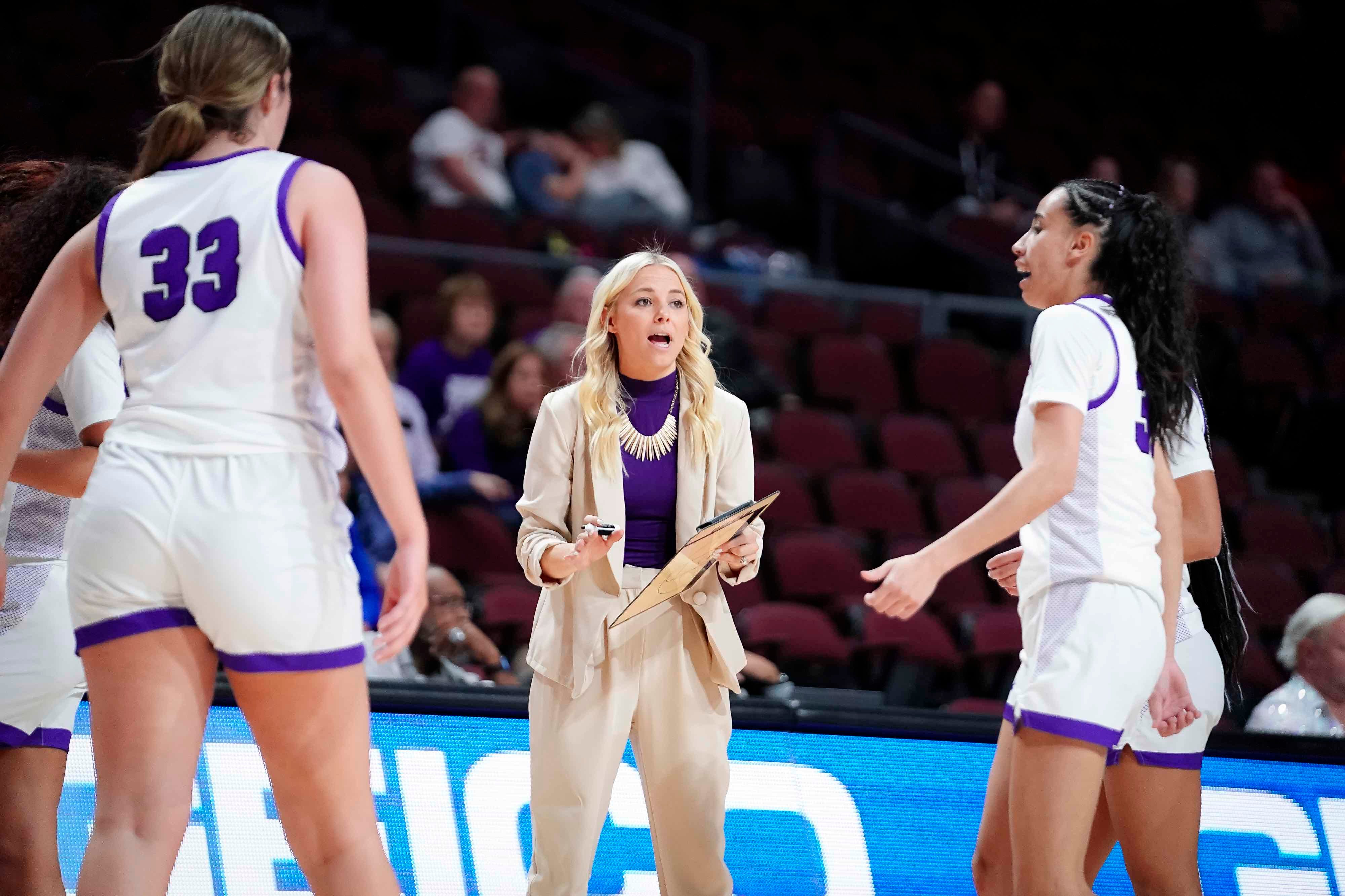 Chat with GCU Head Coach Molly Miller - by Kyle McDonald