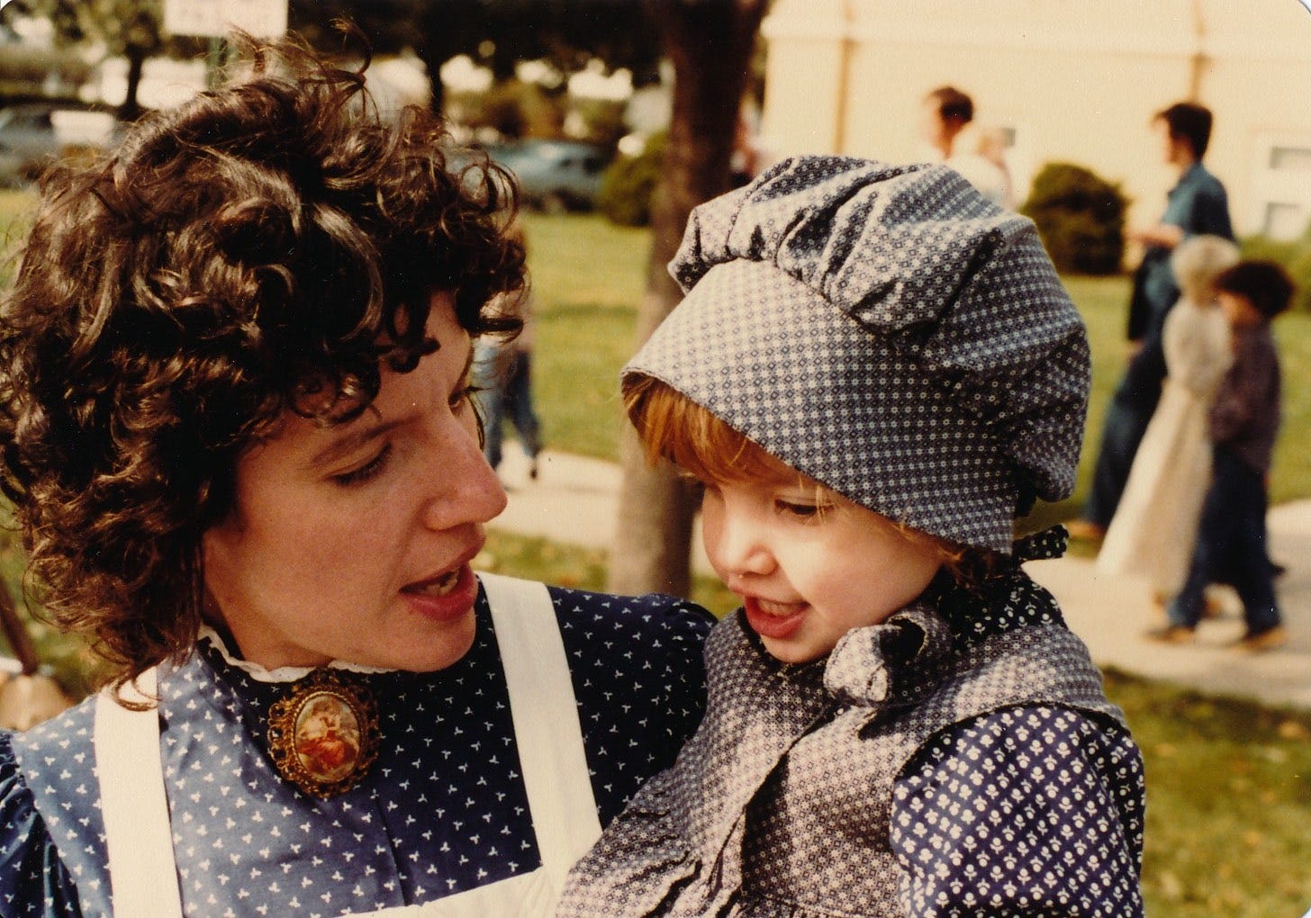 Mary (not Marianne) Fons + THE QUILT - by Marianne Fons