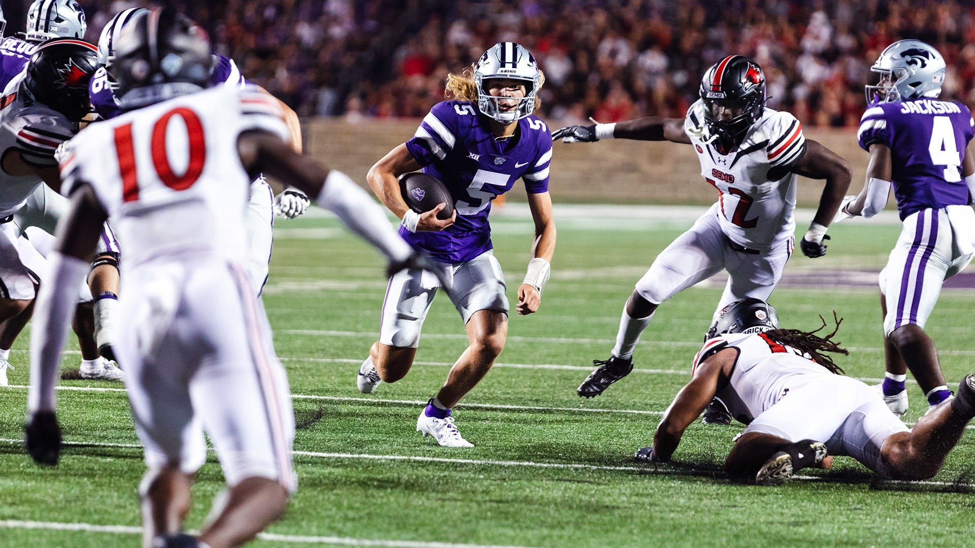 Brock Purdy in concussion protocol - by Erik Buchinger