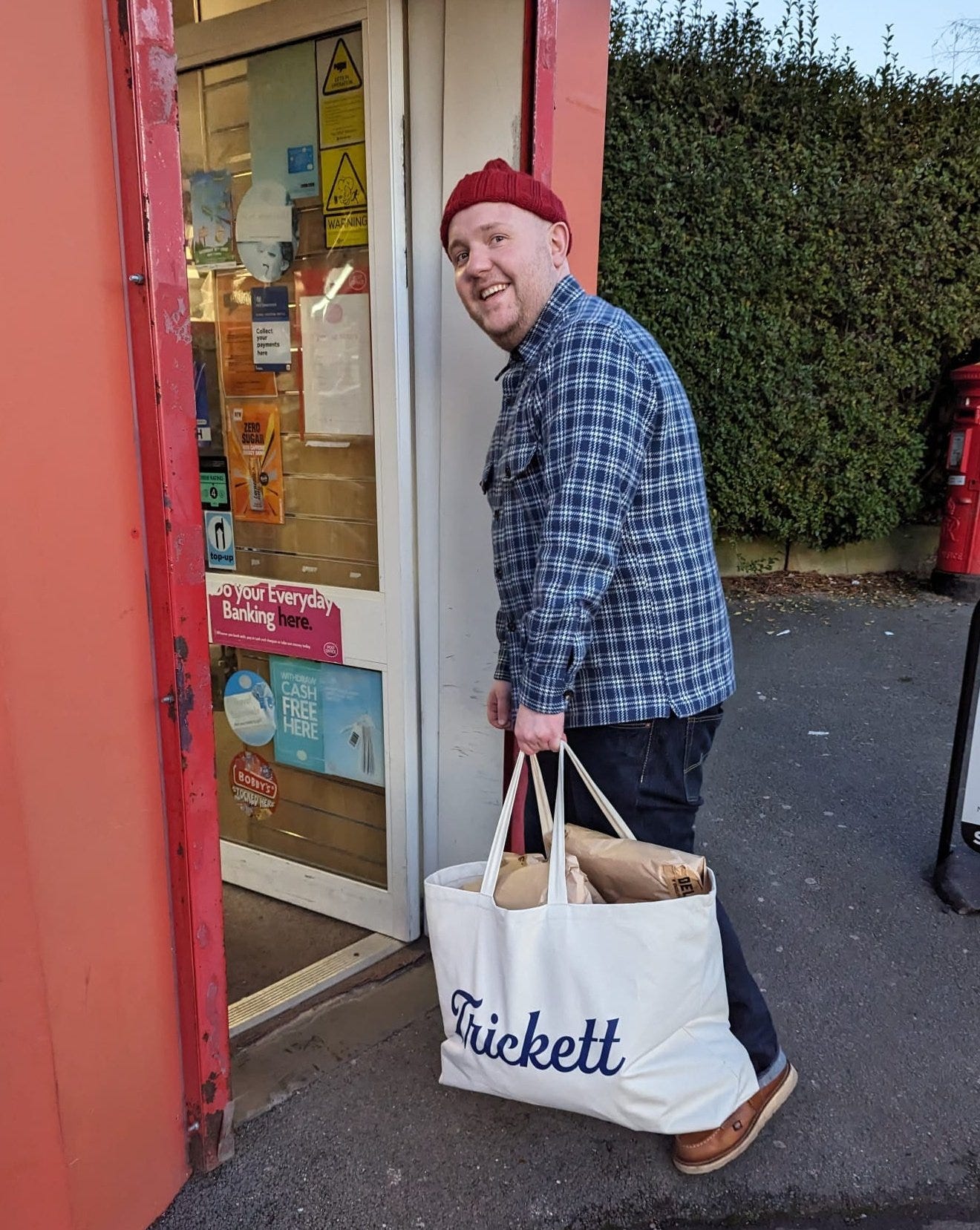 Just the Trickett - by Tom Hoy - Easy on the Ivy