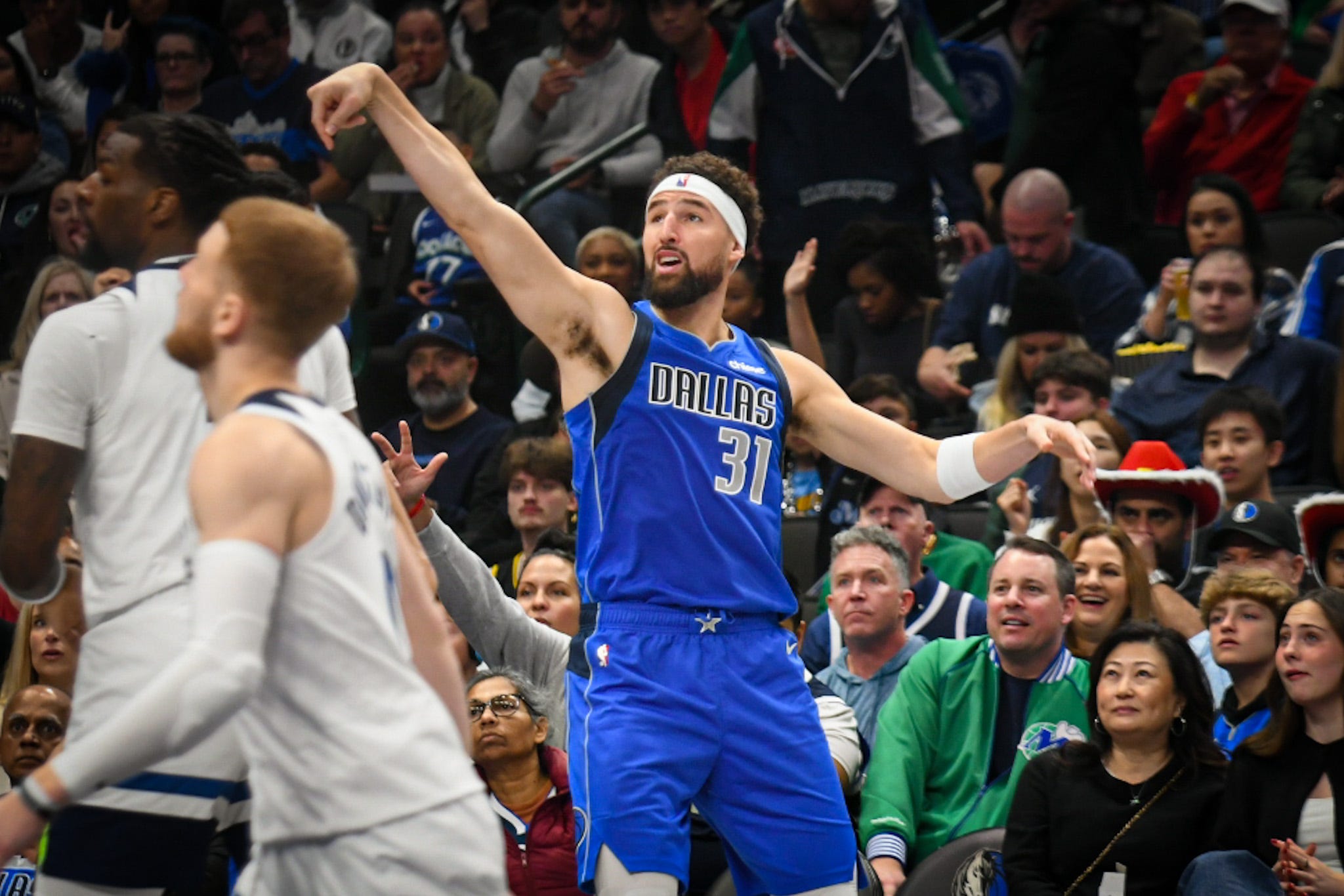 Klay Thompson Reflects on Passing Reggie Miller for Fifth All-Time in 3 ...