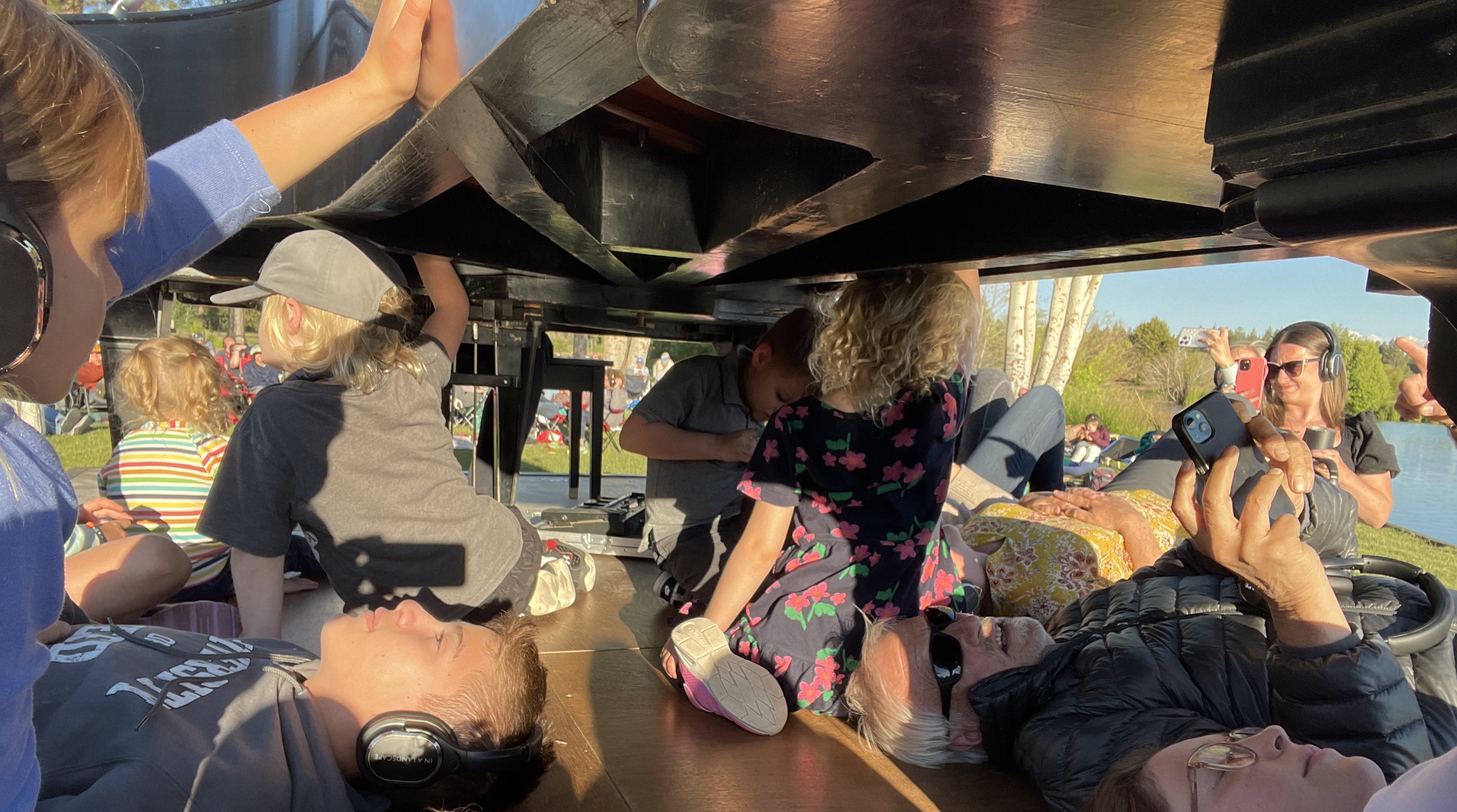 Sweating on stage - by Dakota Gale - Traipsing About