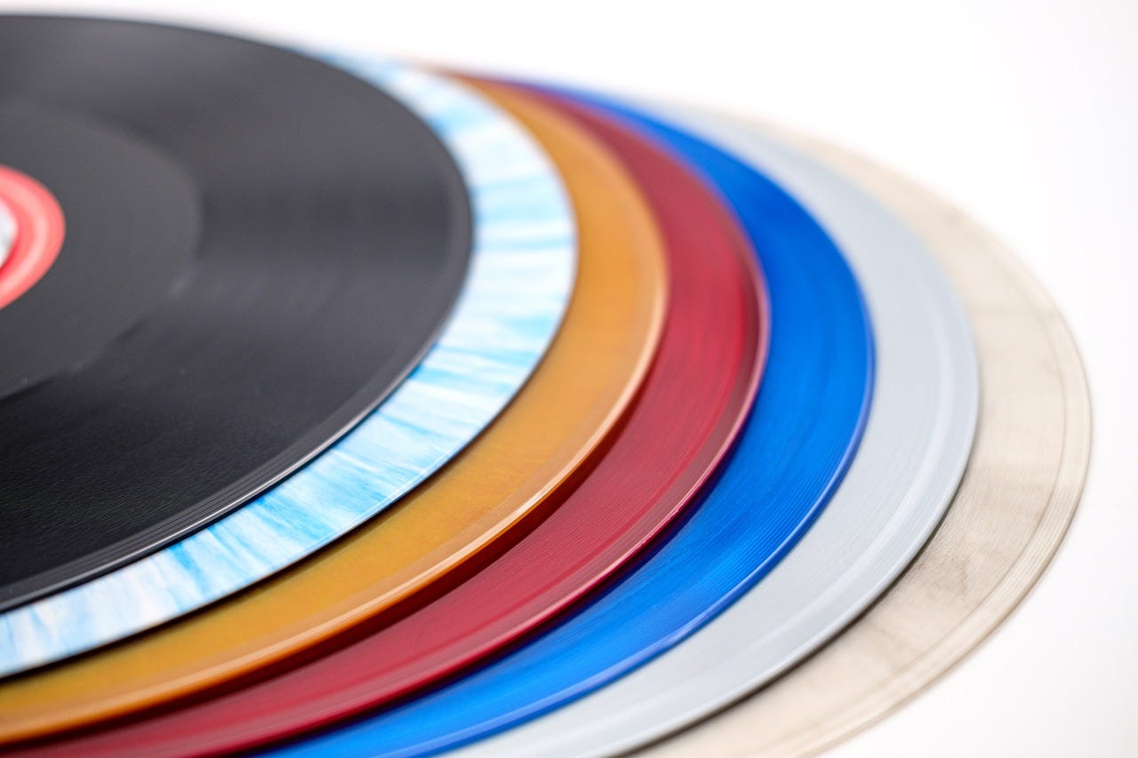 Coloured vinyl and picture discs: sound quality - by Andres
