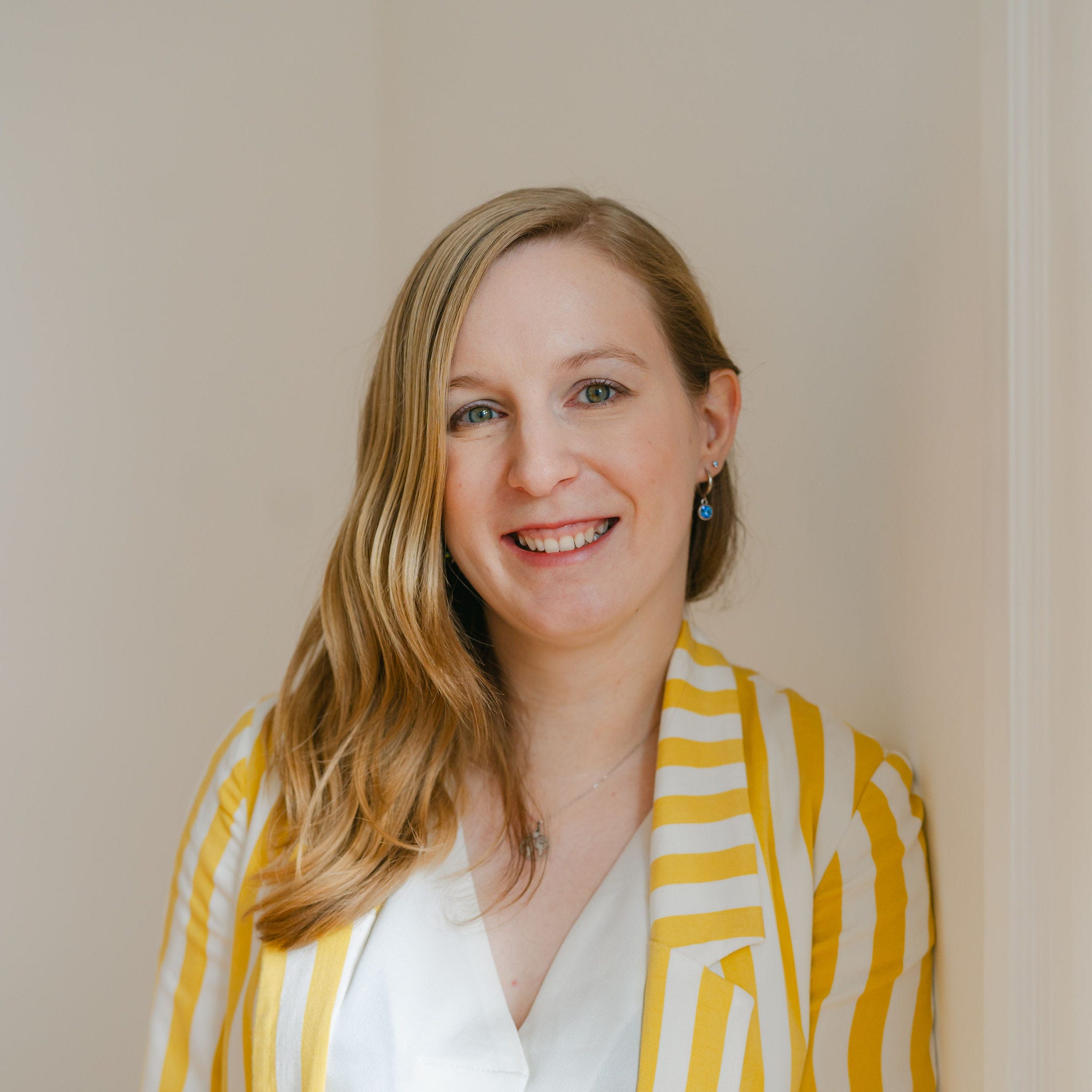 Karina Ahrer | Substack