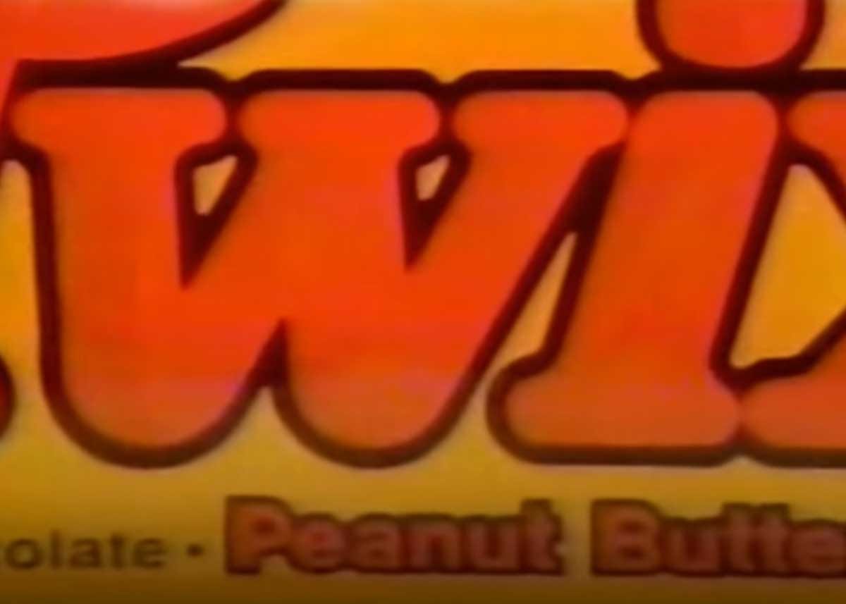 Do you miss Peanut Butter Twix? - The Retroist