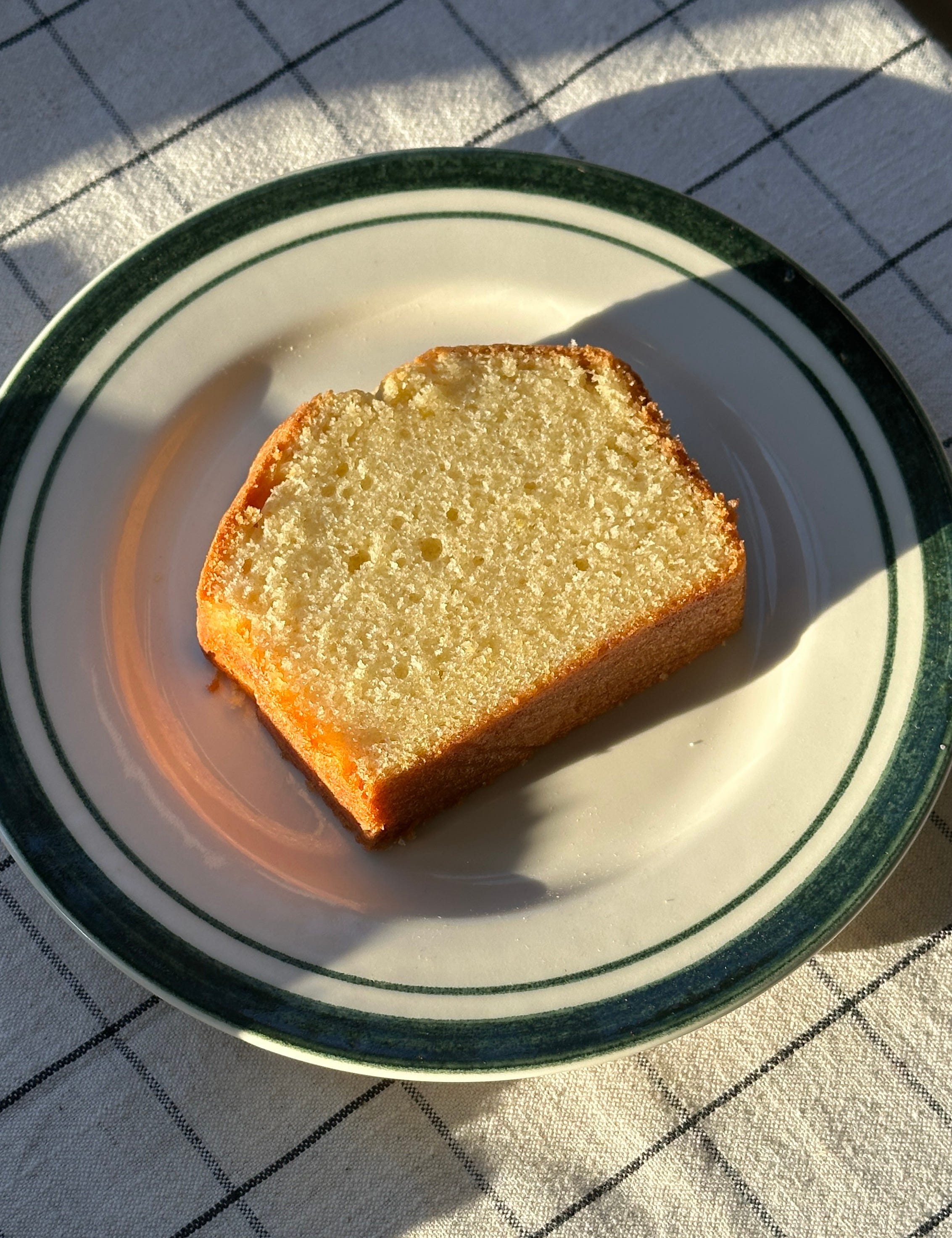 Everyday Cake - by Benjamina Ebuehi - Sweet Things