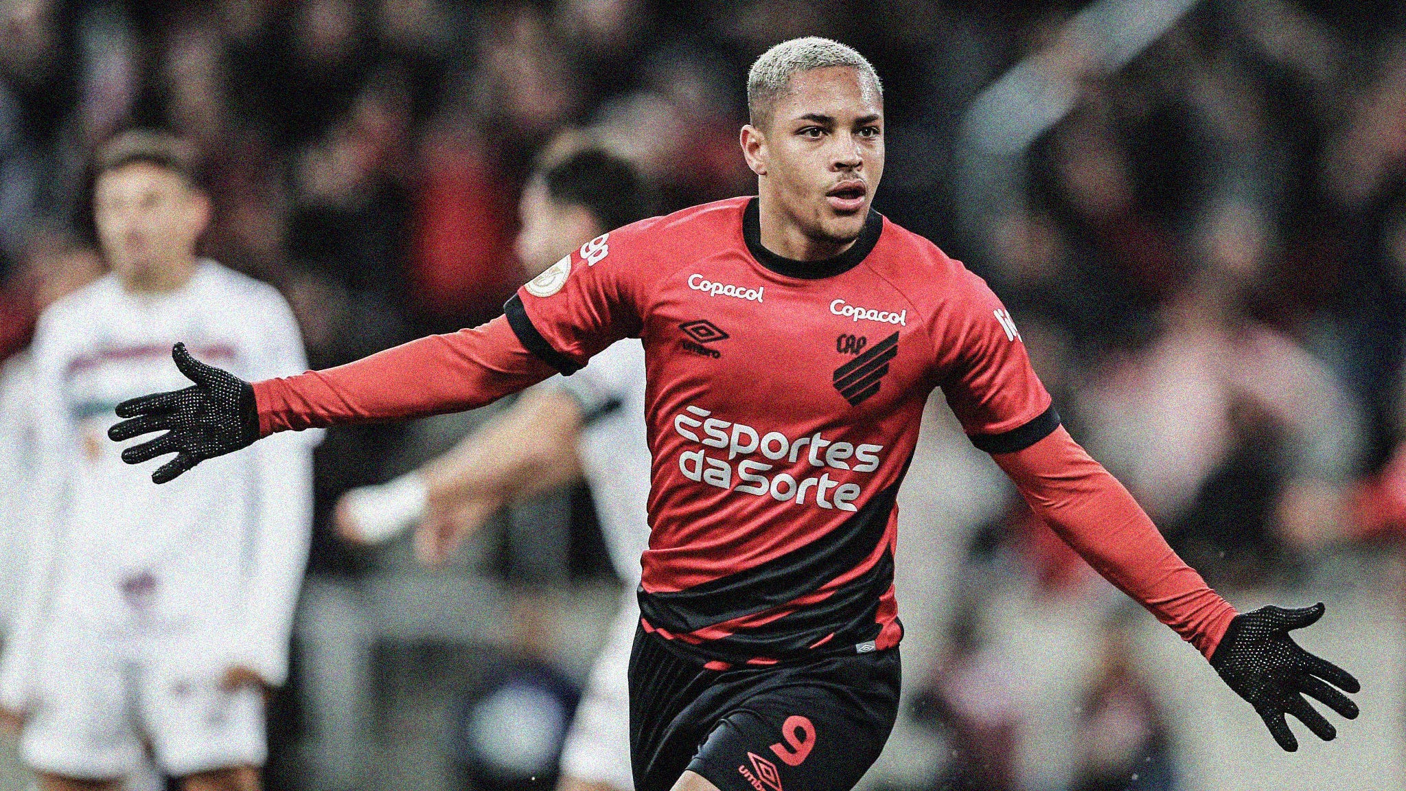 Vitor Roque bears the weight of history