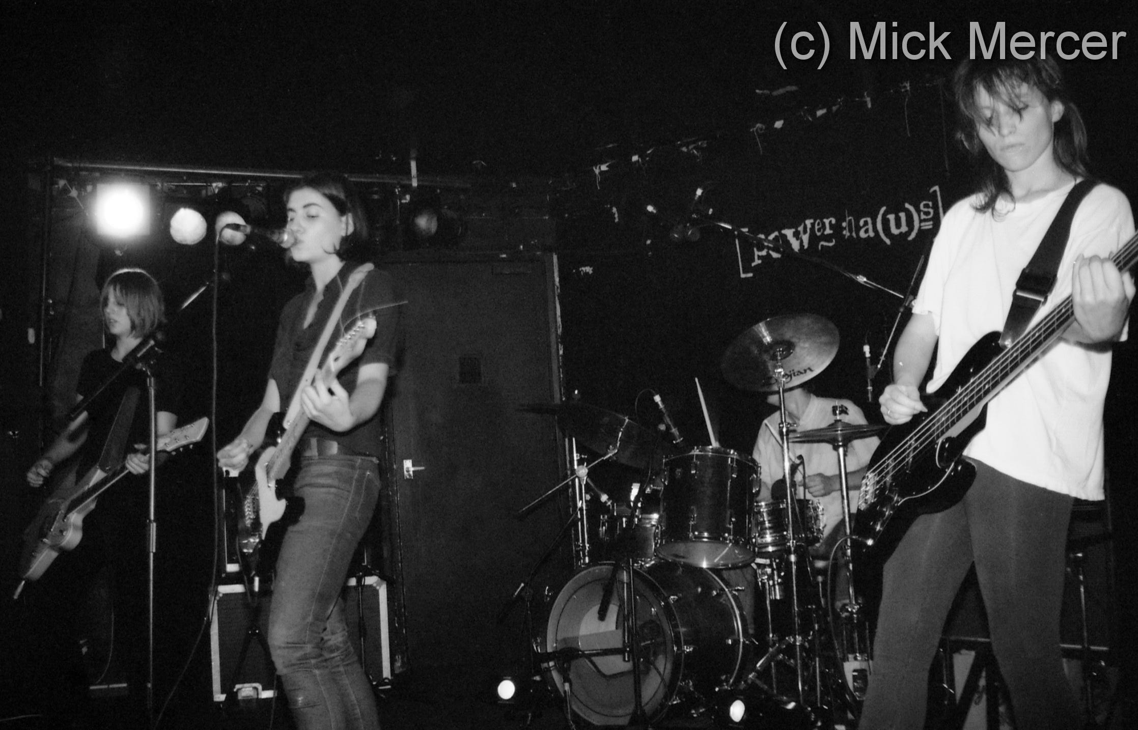 ON THIS DAY ... in 1993 - ELASTICA - Mick Mercer's Panache