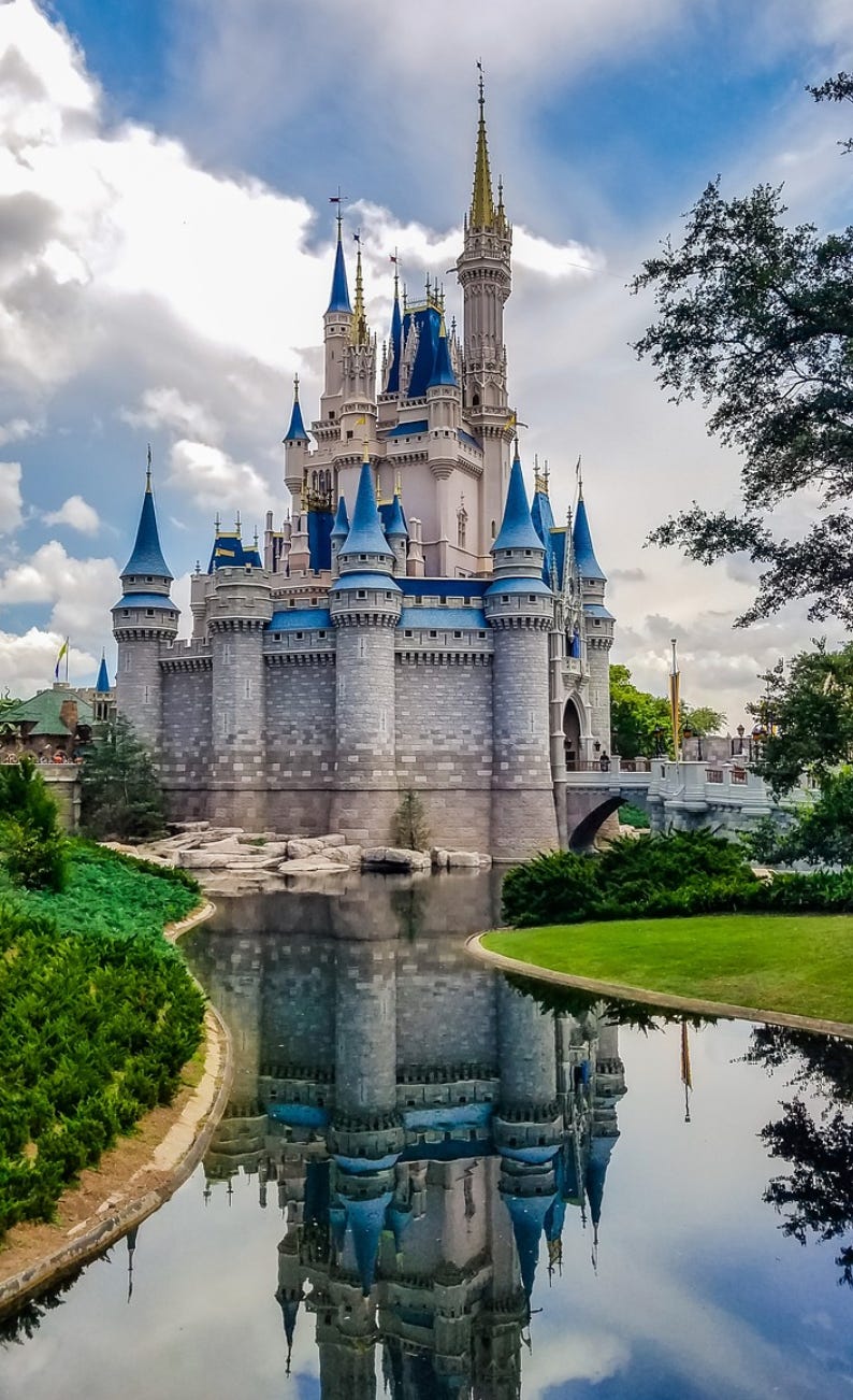 Story Frame 14 – Thomas Jefferson & Nick Nolte Take Me to Disney World