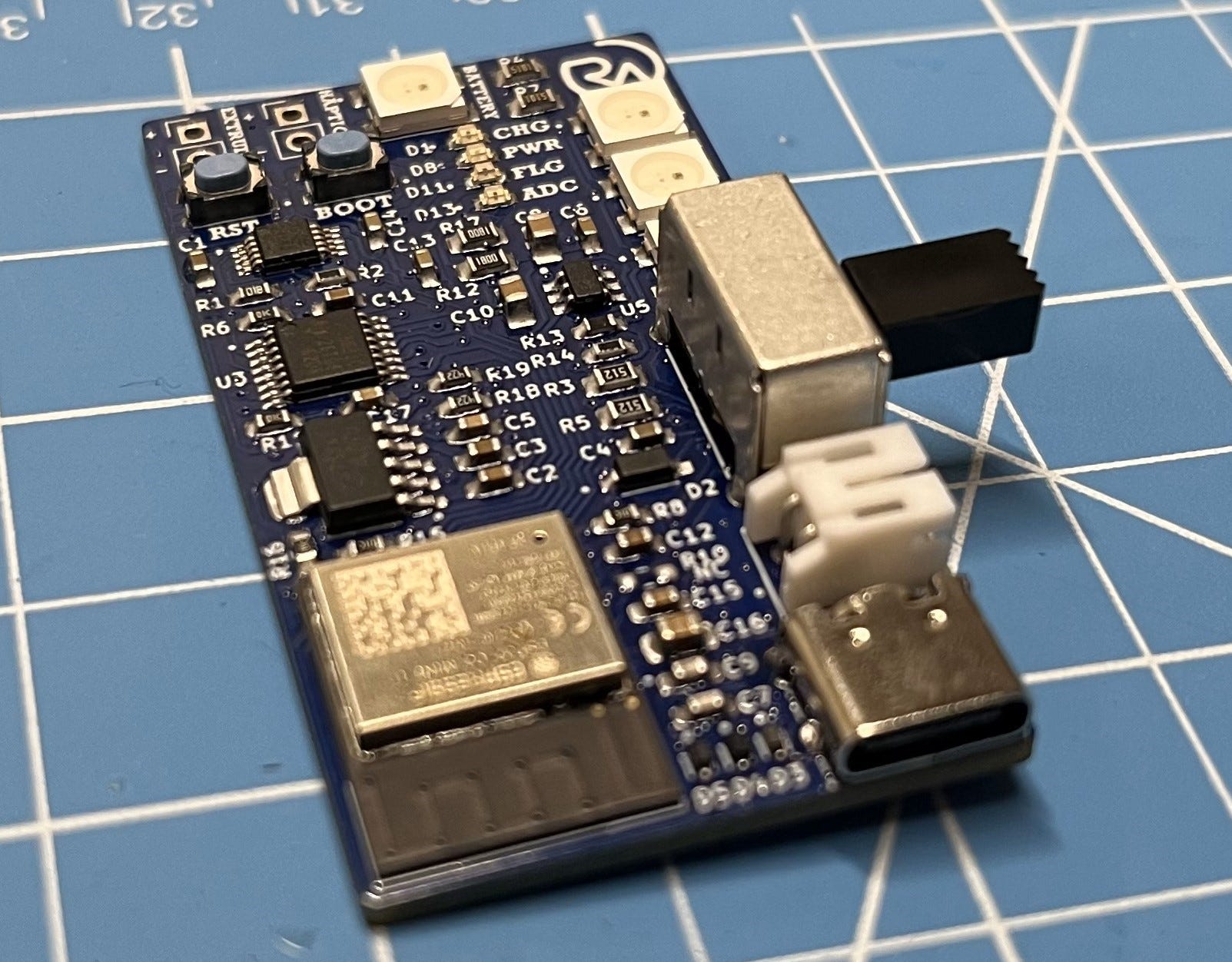 Build a One-Handed Soldering Tool 2.0 | Effortless Soldering With Only ...