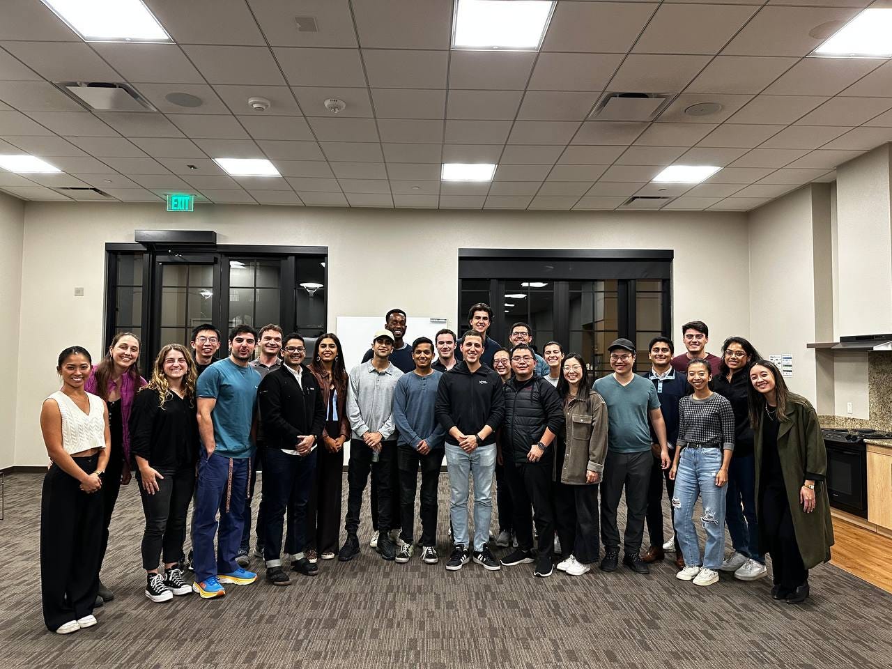 Daniel Perez, Hinge Health - by Kevin Xu - Icons