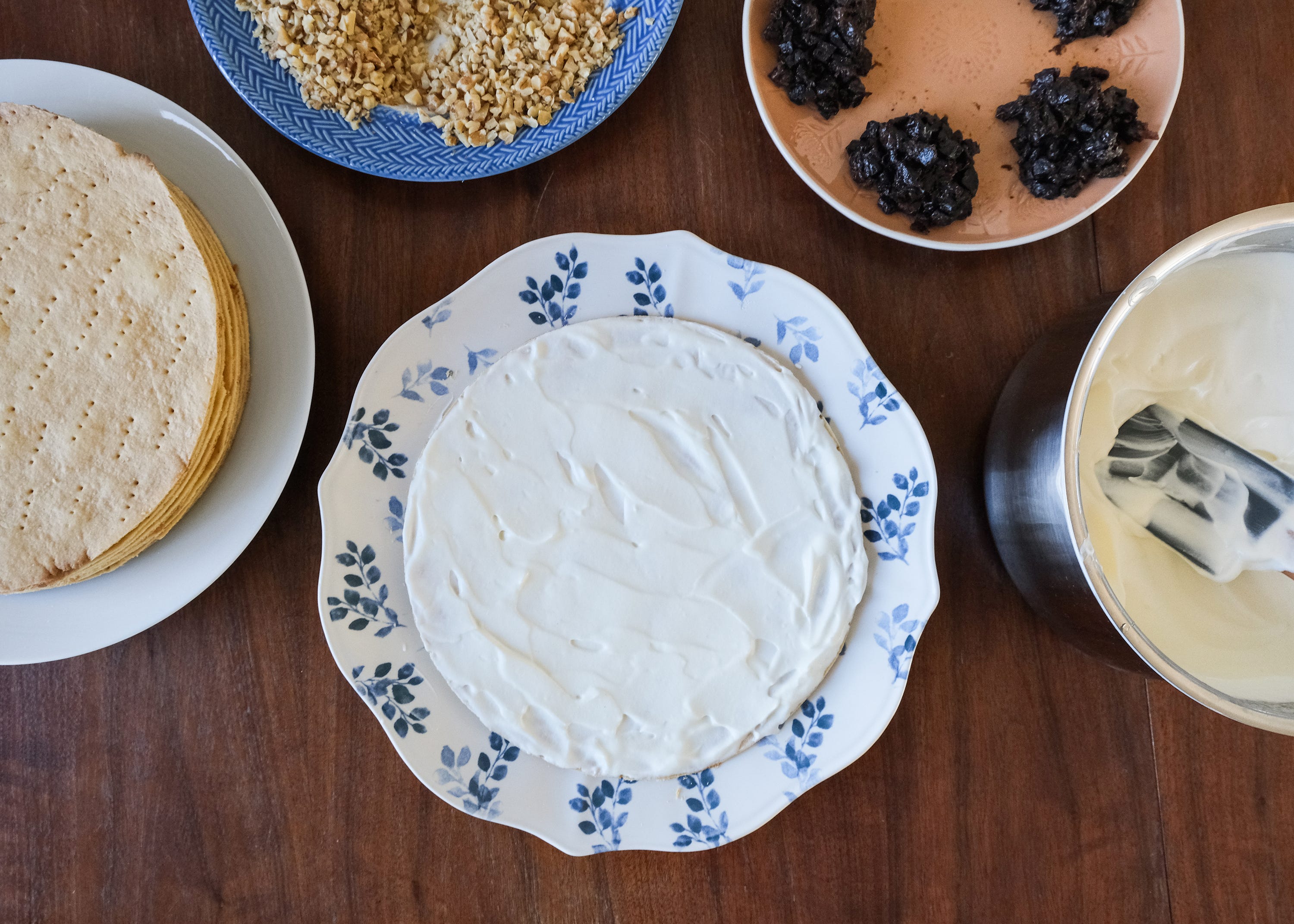 Medovyk – delicious Ukrainian honey cake recipe