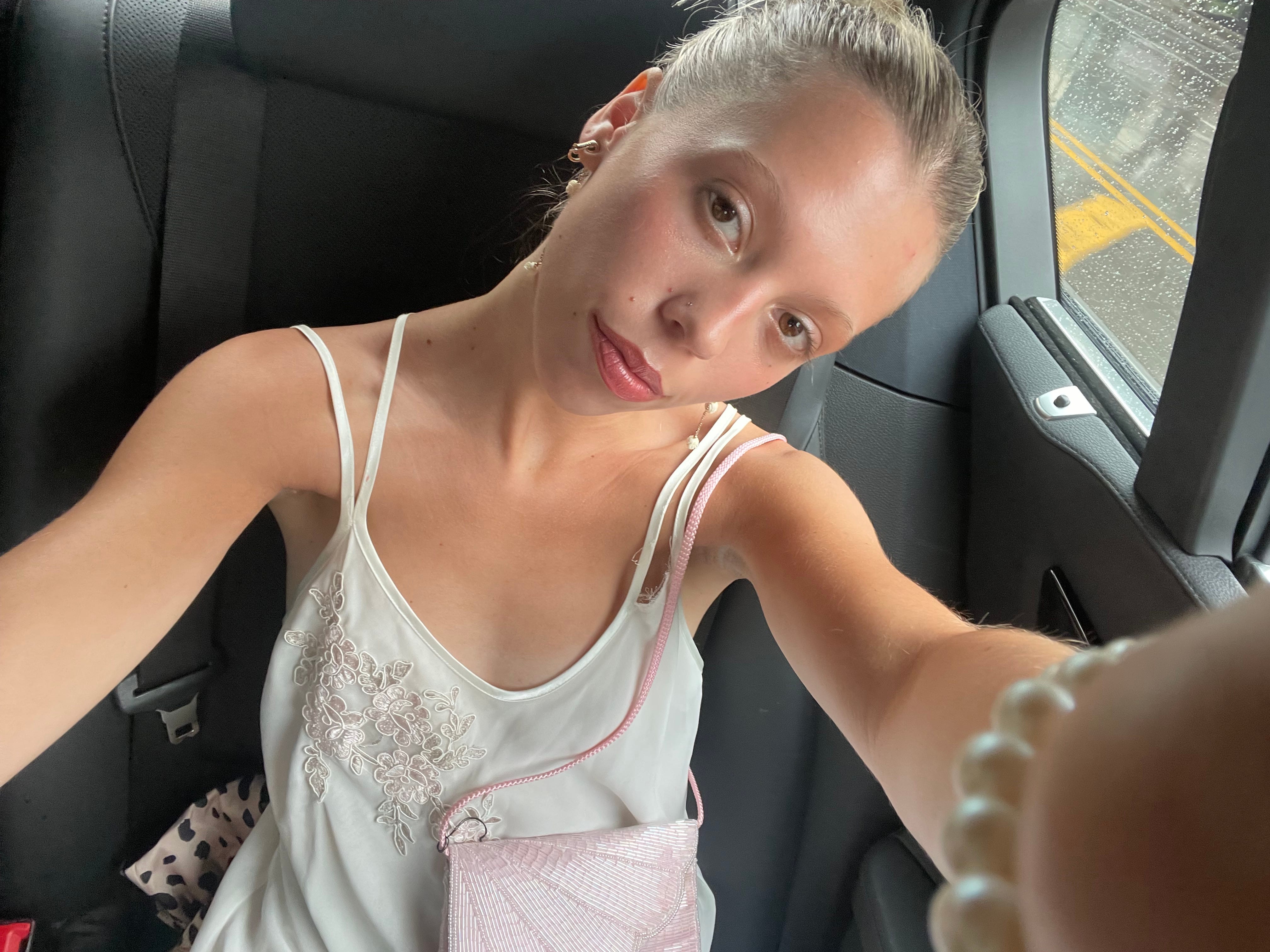 Hayley Knowles | Substack