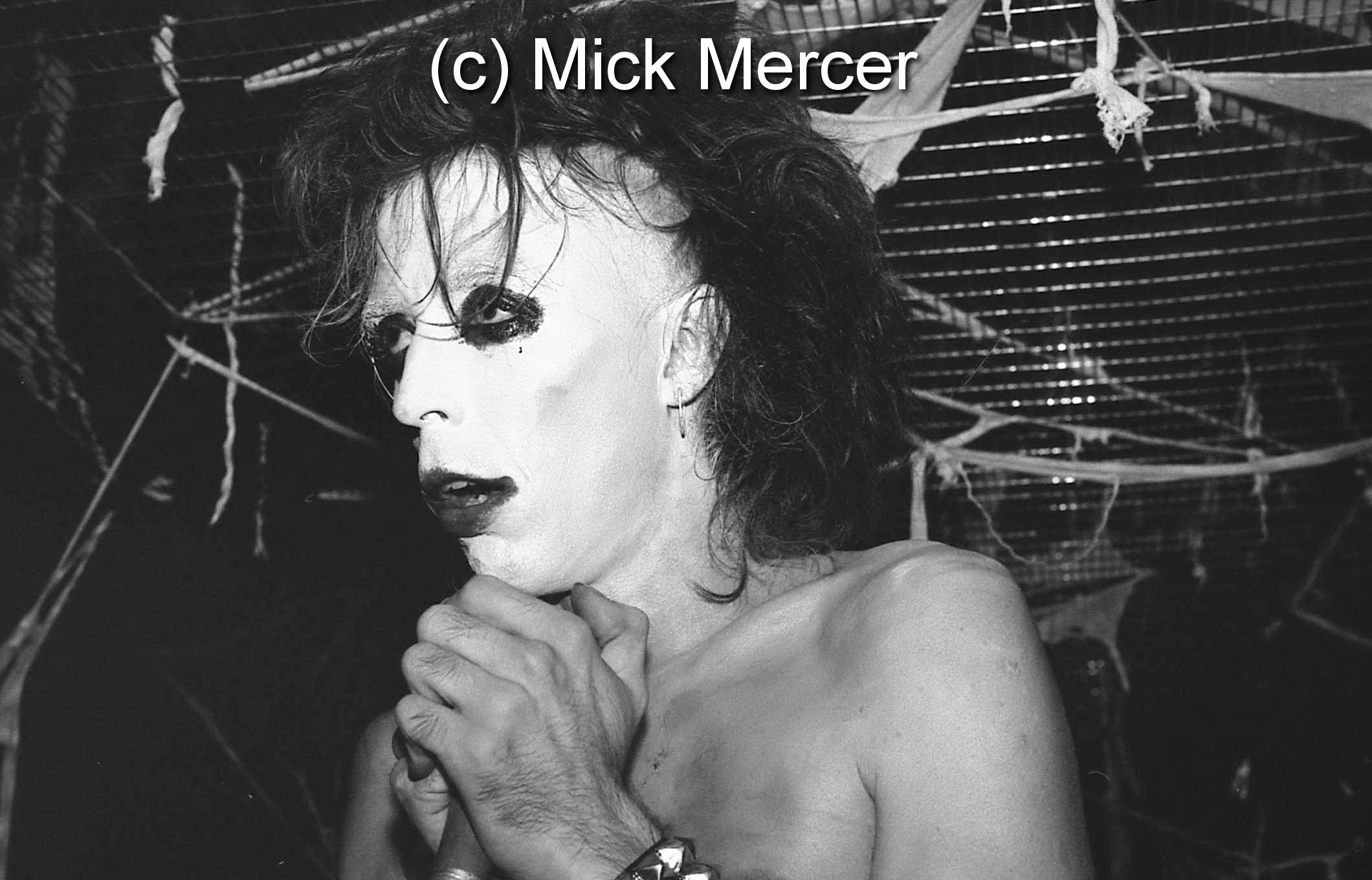 August 17th, 1983 - ALIEN SEX FIEND at the Batcave (11 photos)