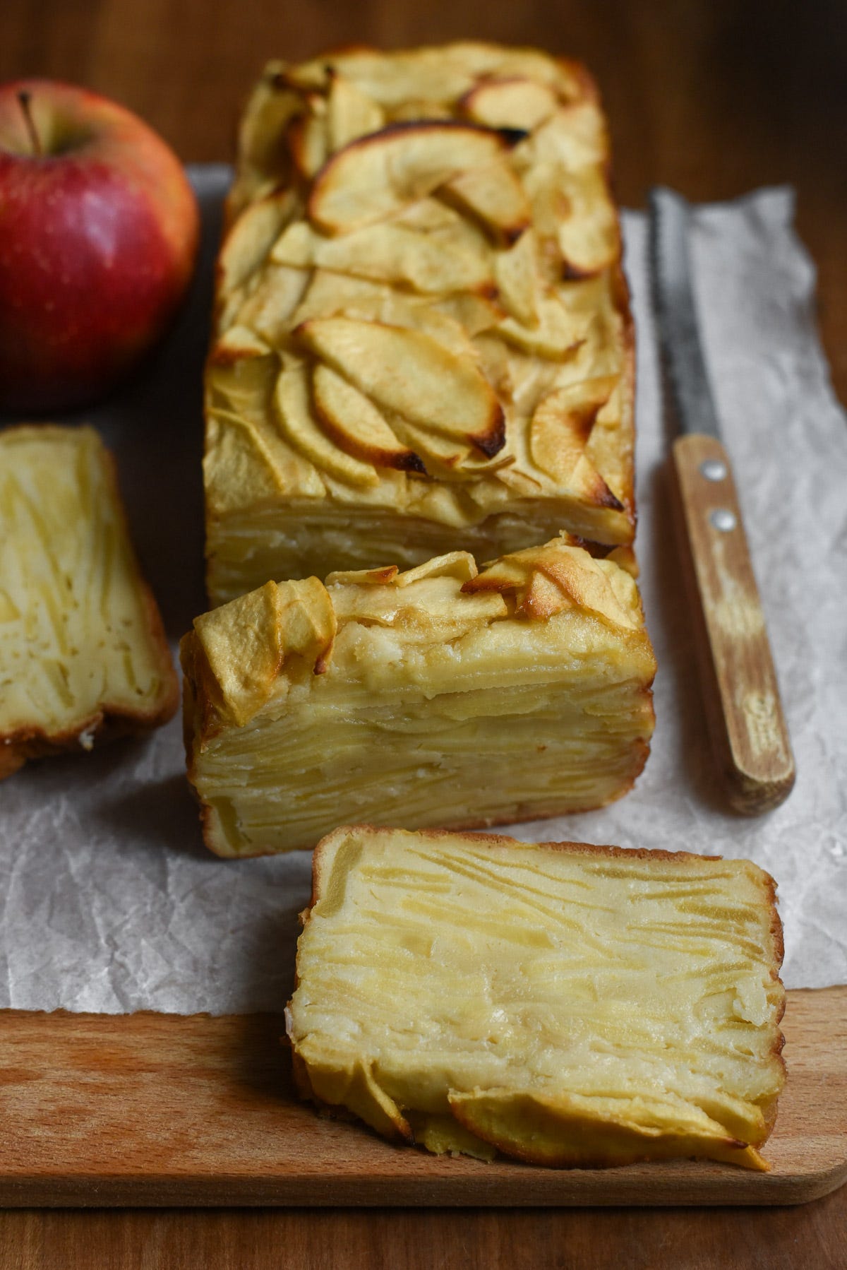 Invisible Apple Cake (Gâteau invisible aux pommes)