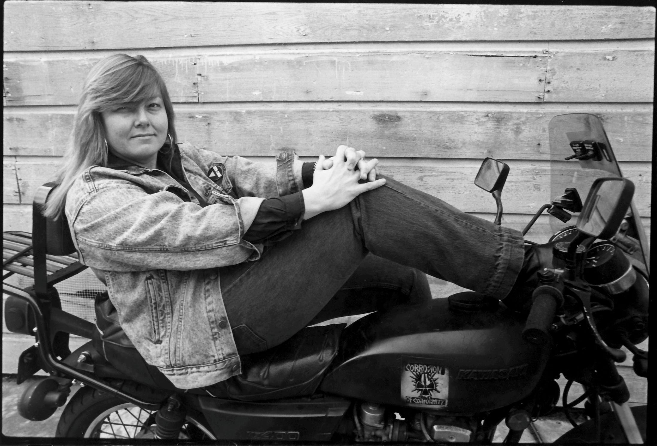 Dorothy Allison - Cut Off The Lights