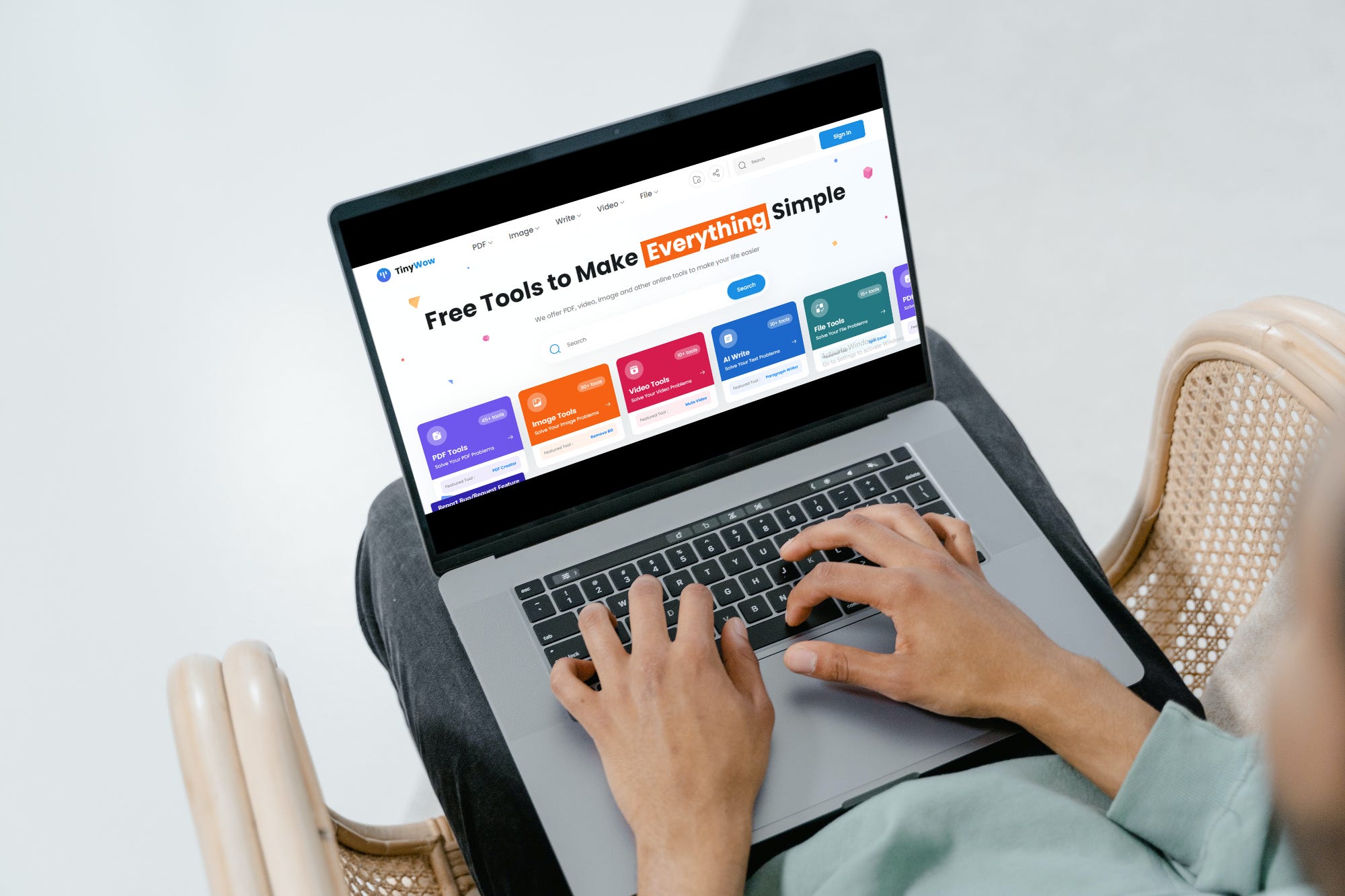 TinyWow : Free tools to make everything simple