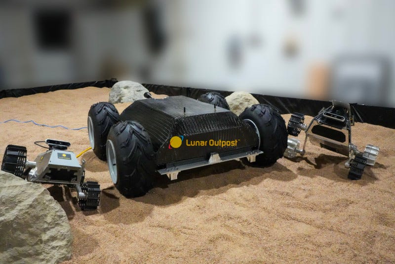 Colorado School of Mines gets Lunar Outpost Rover Chassis