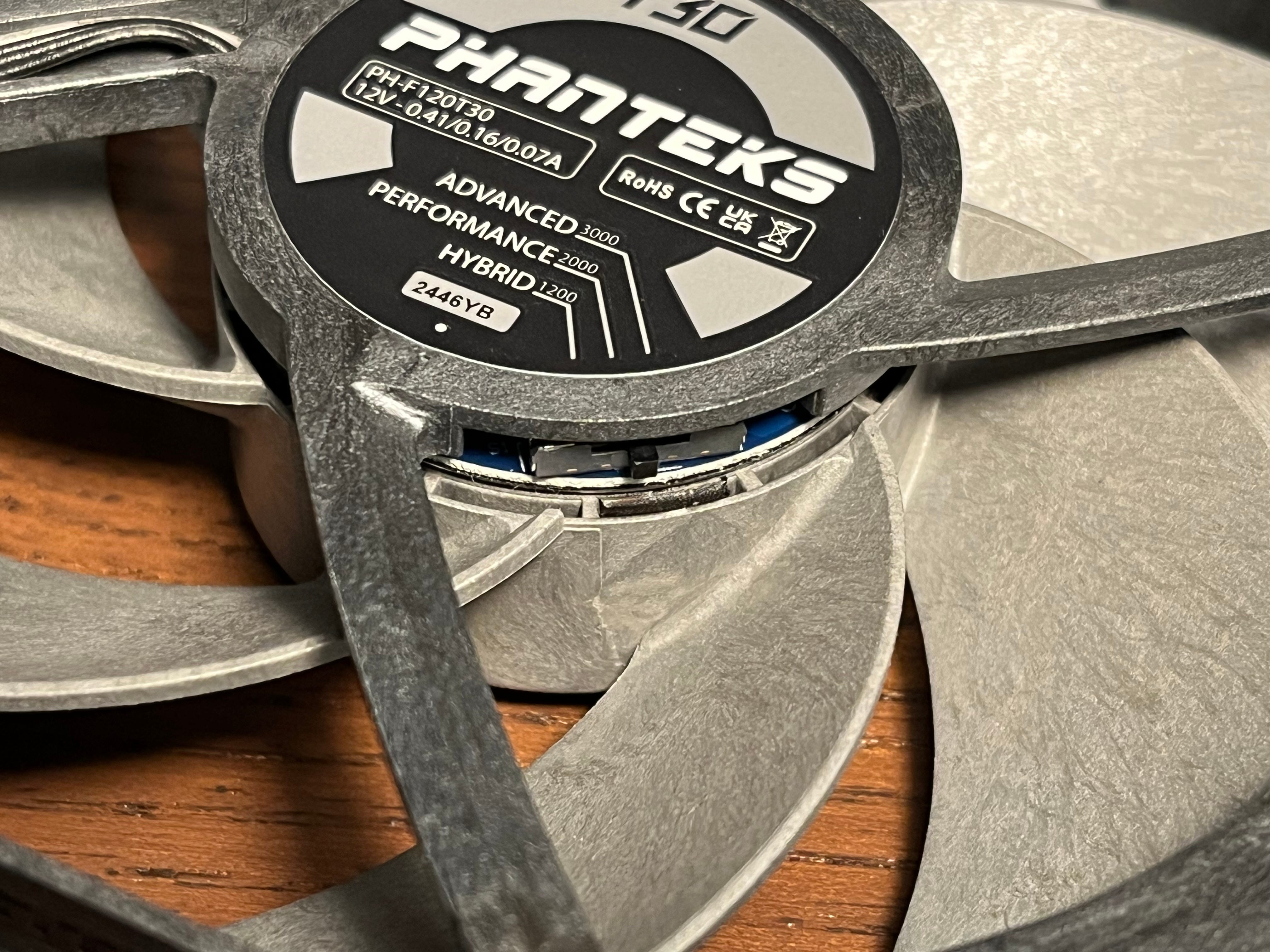 The Best 120mm Fans - by Jesse Durden - HeckaTech