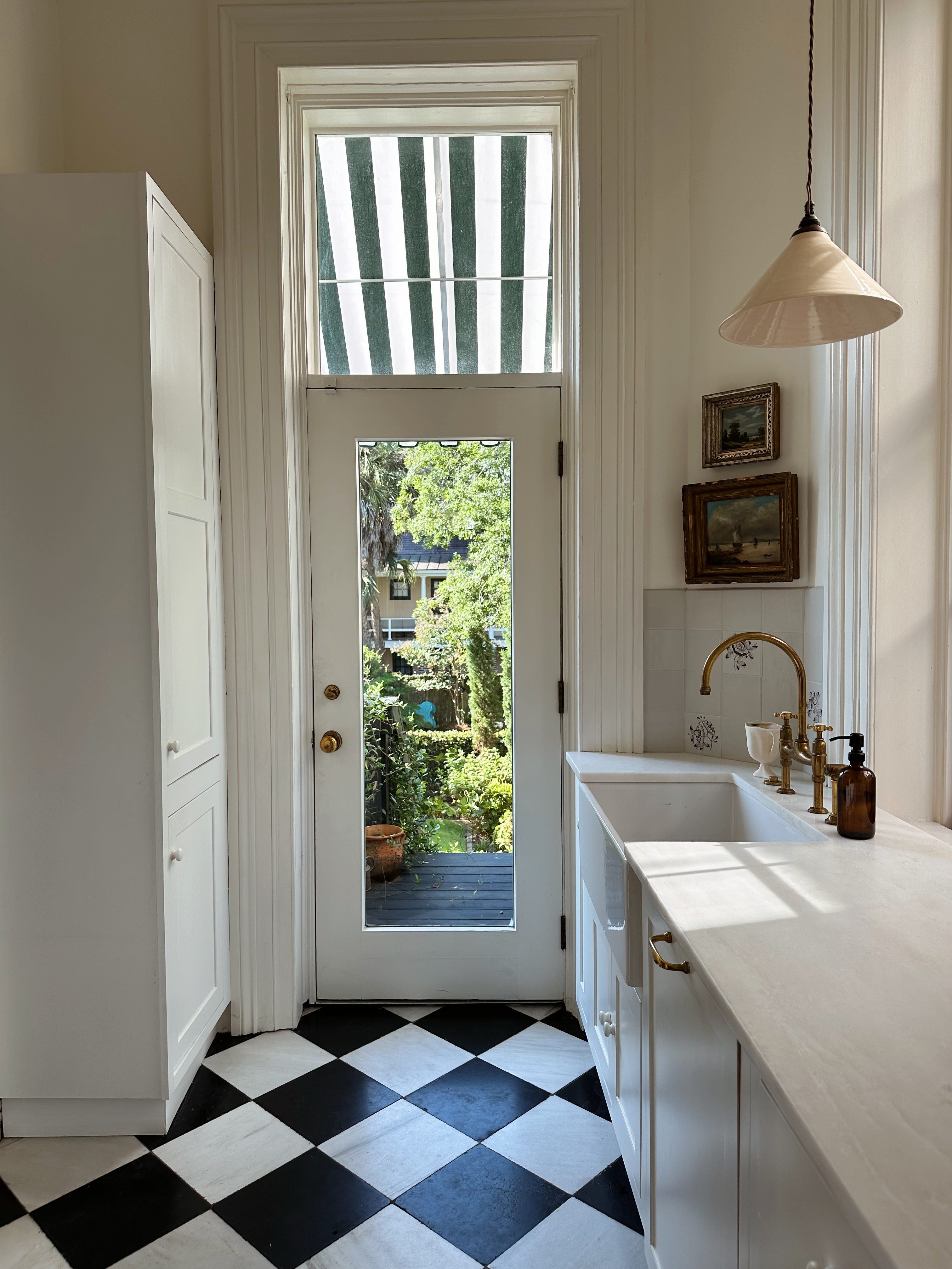 Kitchen Nonconfidential - by Chelsea Handegan