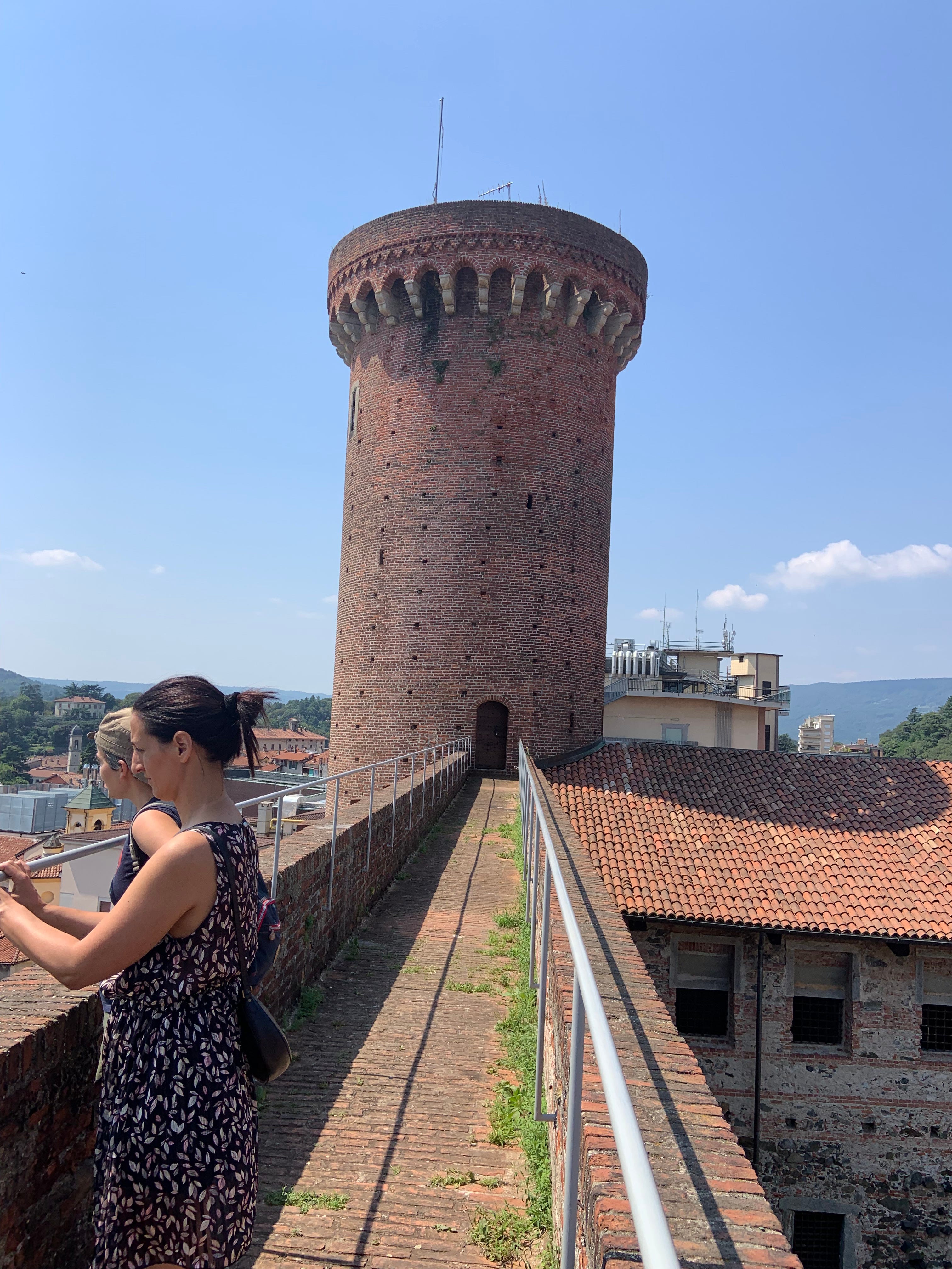 Once Upon a Time, a Brave Count Built a Fortress