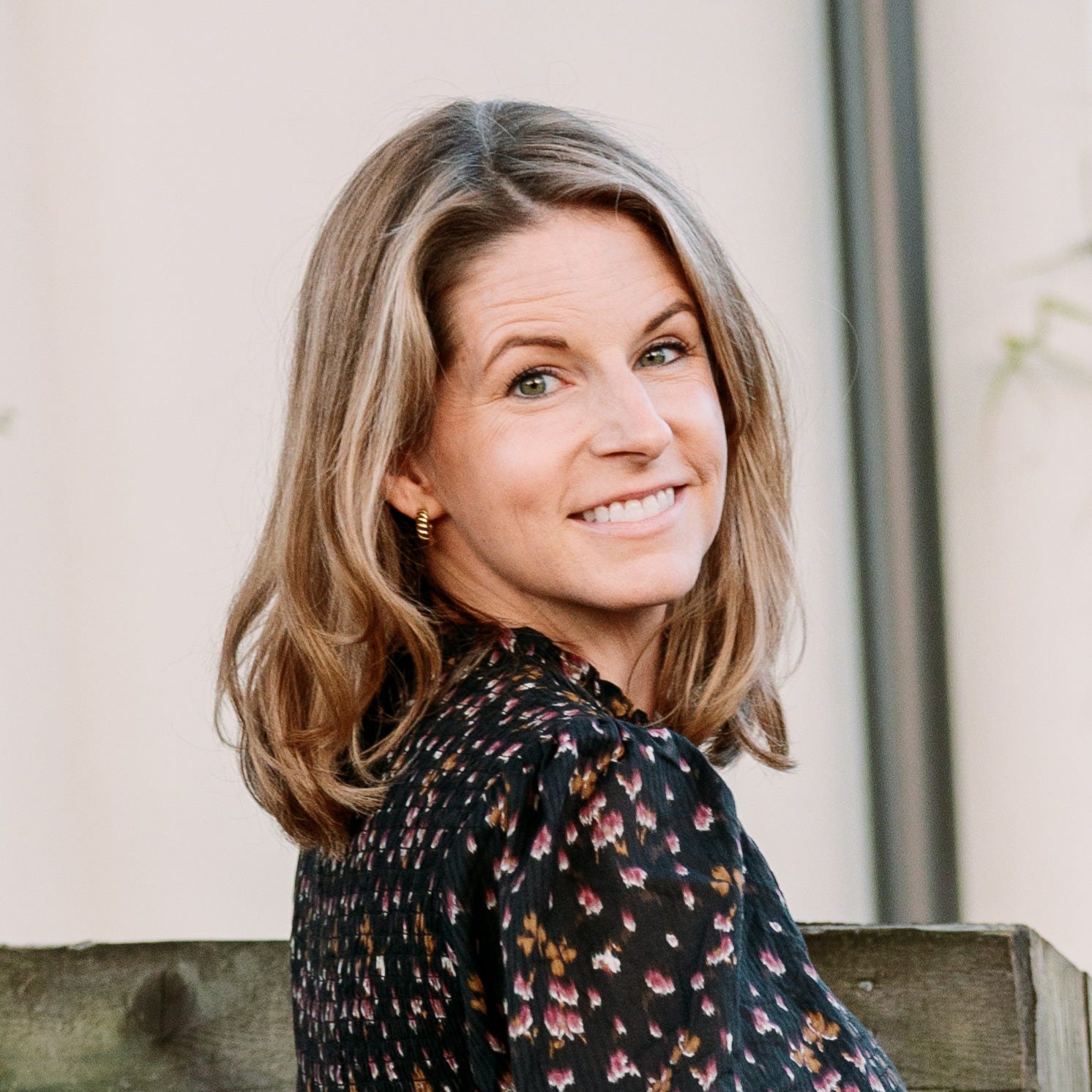 Julie Kilcur | Substack