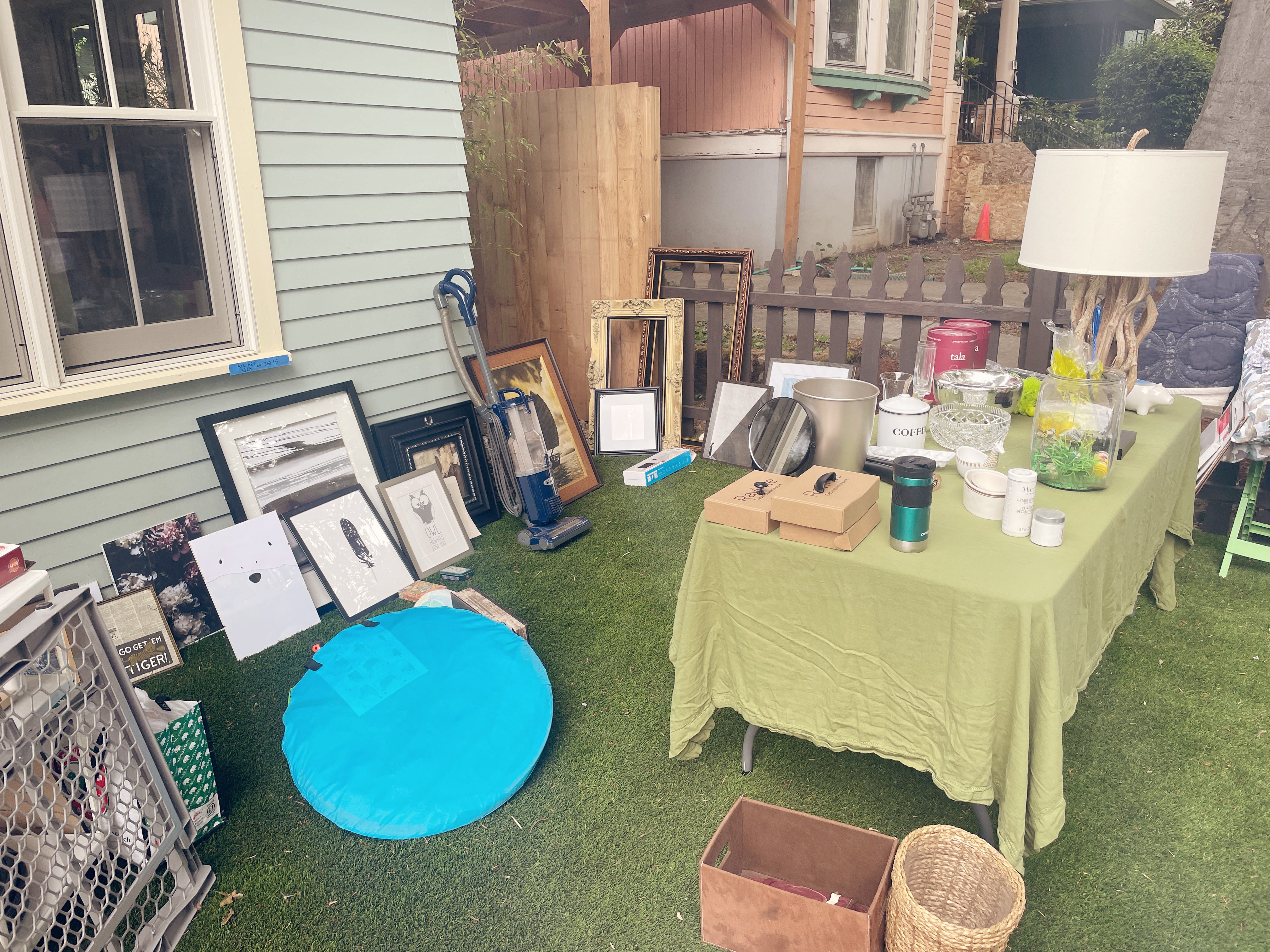 5 no-guilt ways to part with clutter