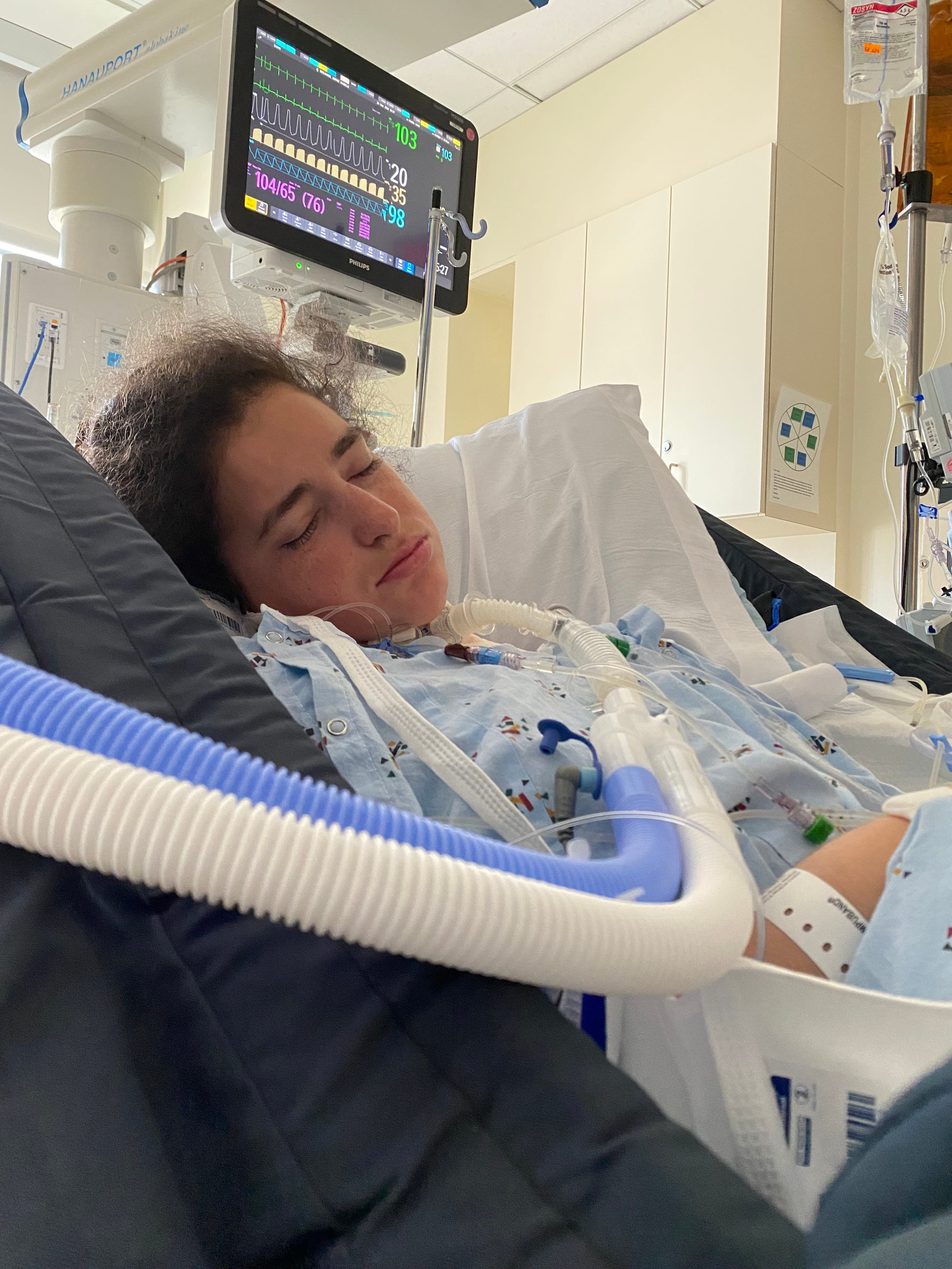 Elizabeth Aquino | Substack