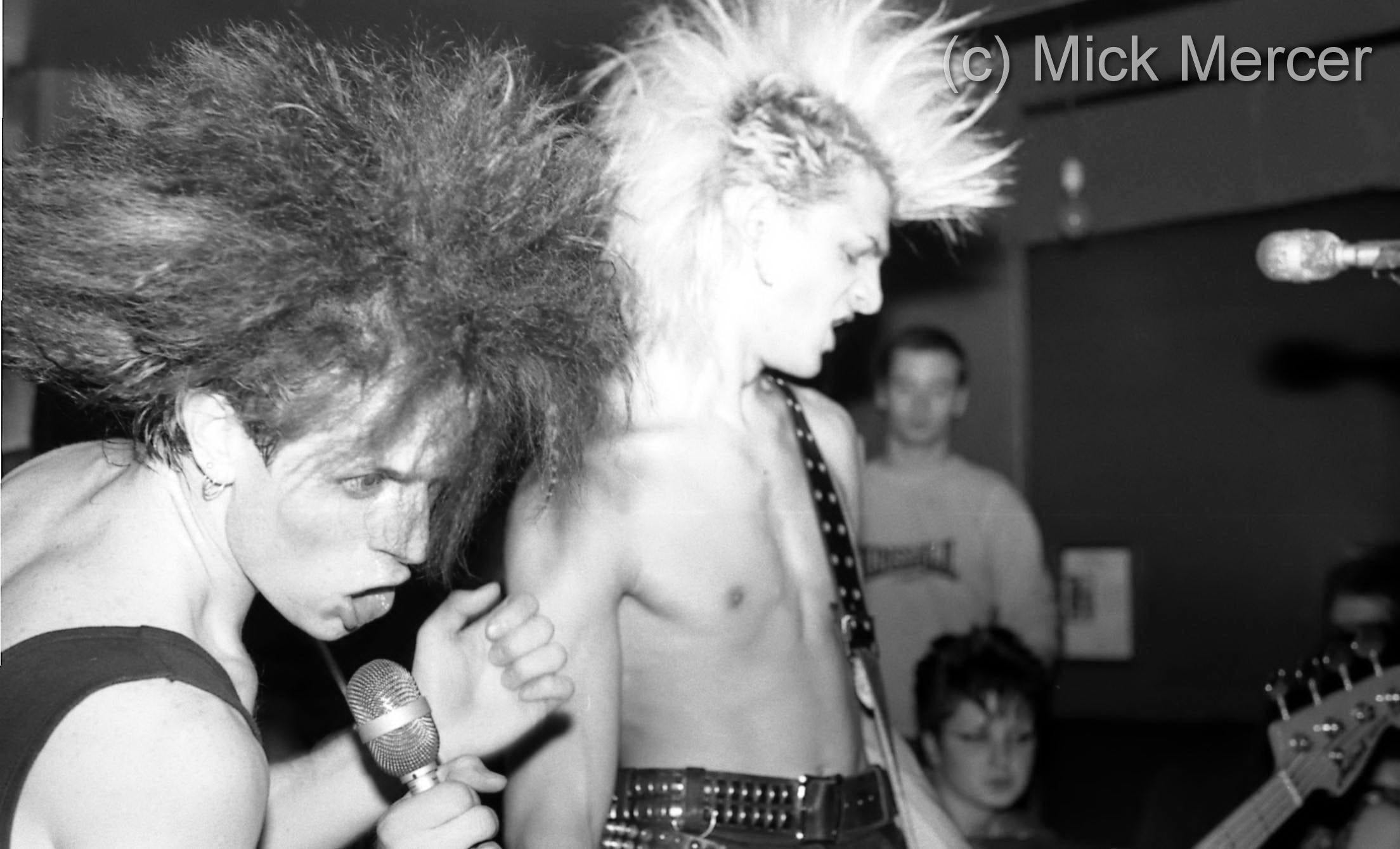 ON THIS DAY ... in 1983 - AUSGANG!!!