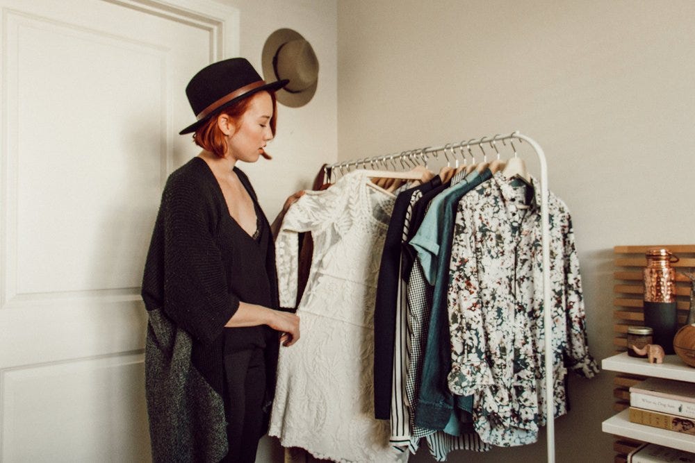 How I Made Over $2,000 Selling My Clothes On Poshmark