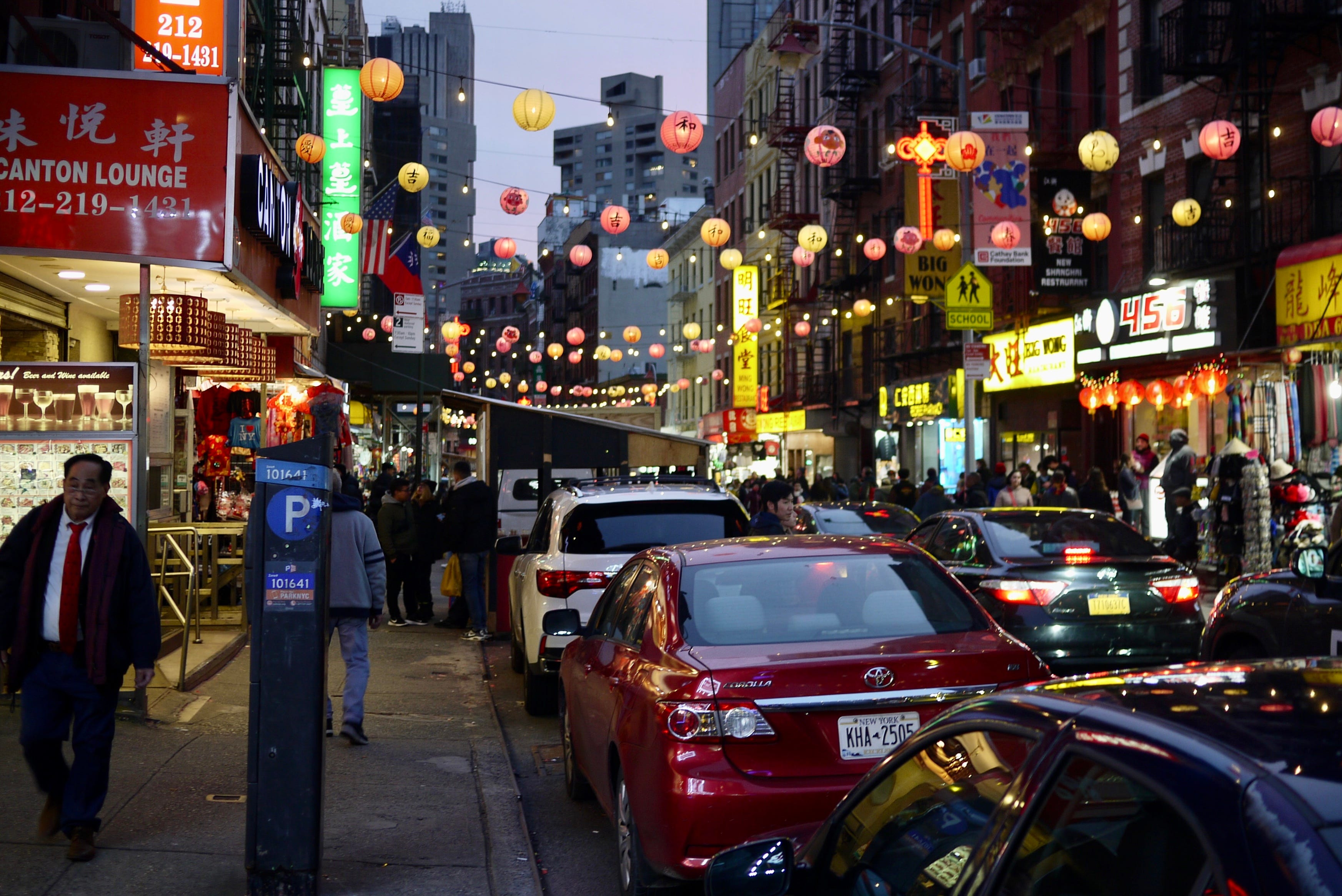 Visiting Manhattan's Chinatown - by garybaumgarten