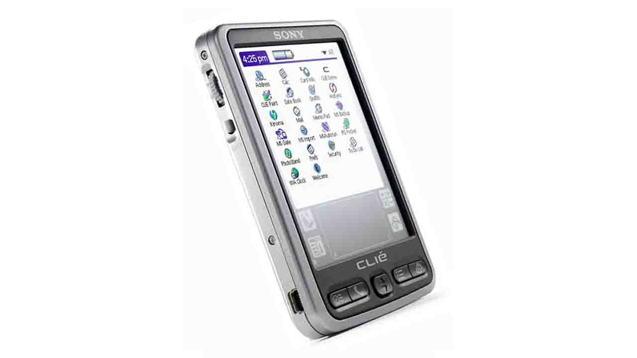 Complete Visual Guide to Sony CLIÉ (2000-2004)