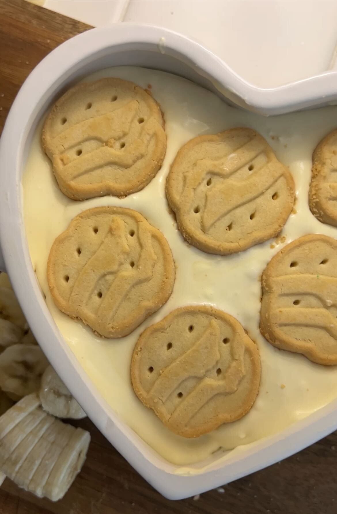 Trefoil Shortbread Banana Pudding - by Lilly Watson