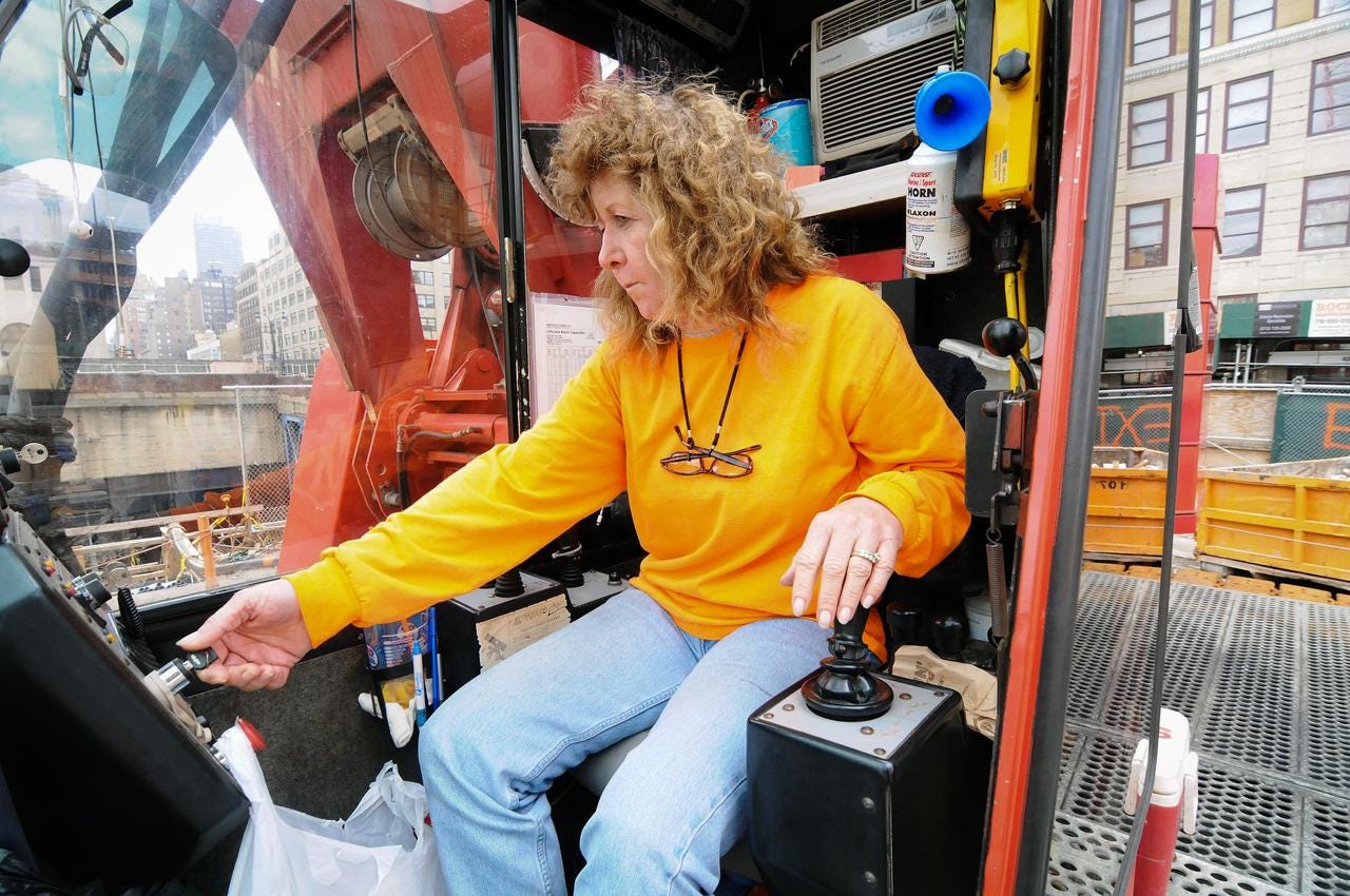 New York’s Women of Steel - by Dorothée Moisan