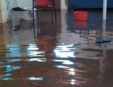 Can water puddles shock you? - by Mike Sokol