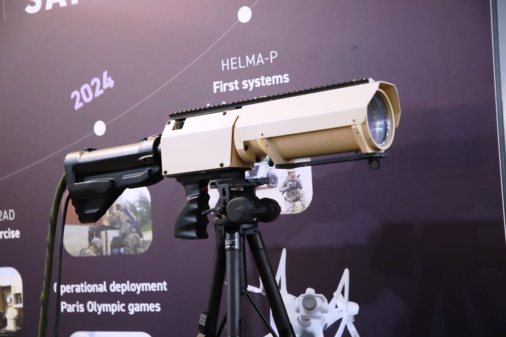 France Has a Laser Rifle - by Jared Keller - Laser Wars