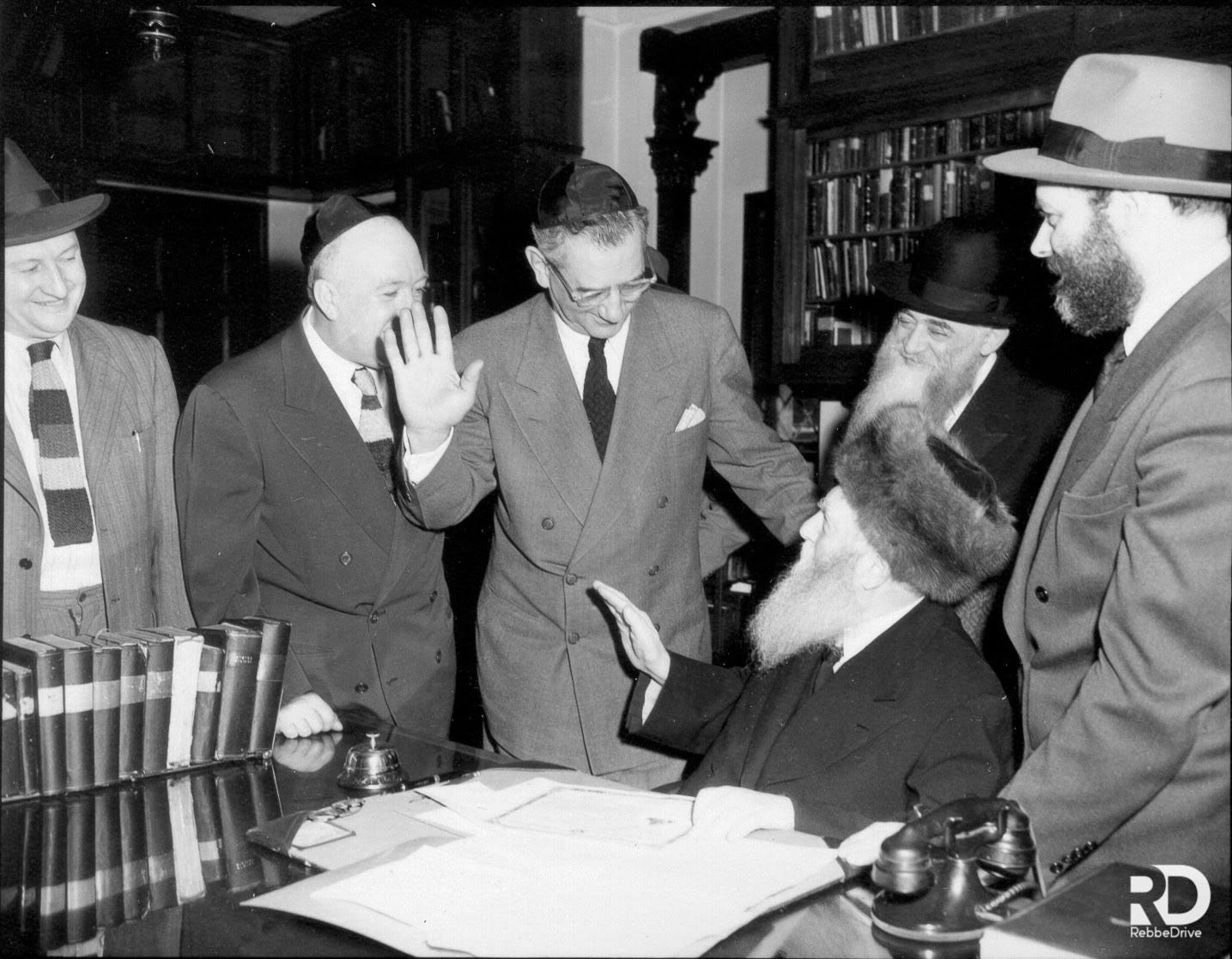 Menachem Mendel Schneerson and his Beard - by צמח