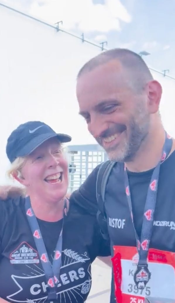 Stem op mij ️ + waarom hij wel, maar zij niet? - by Jade