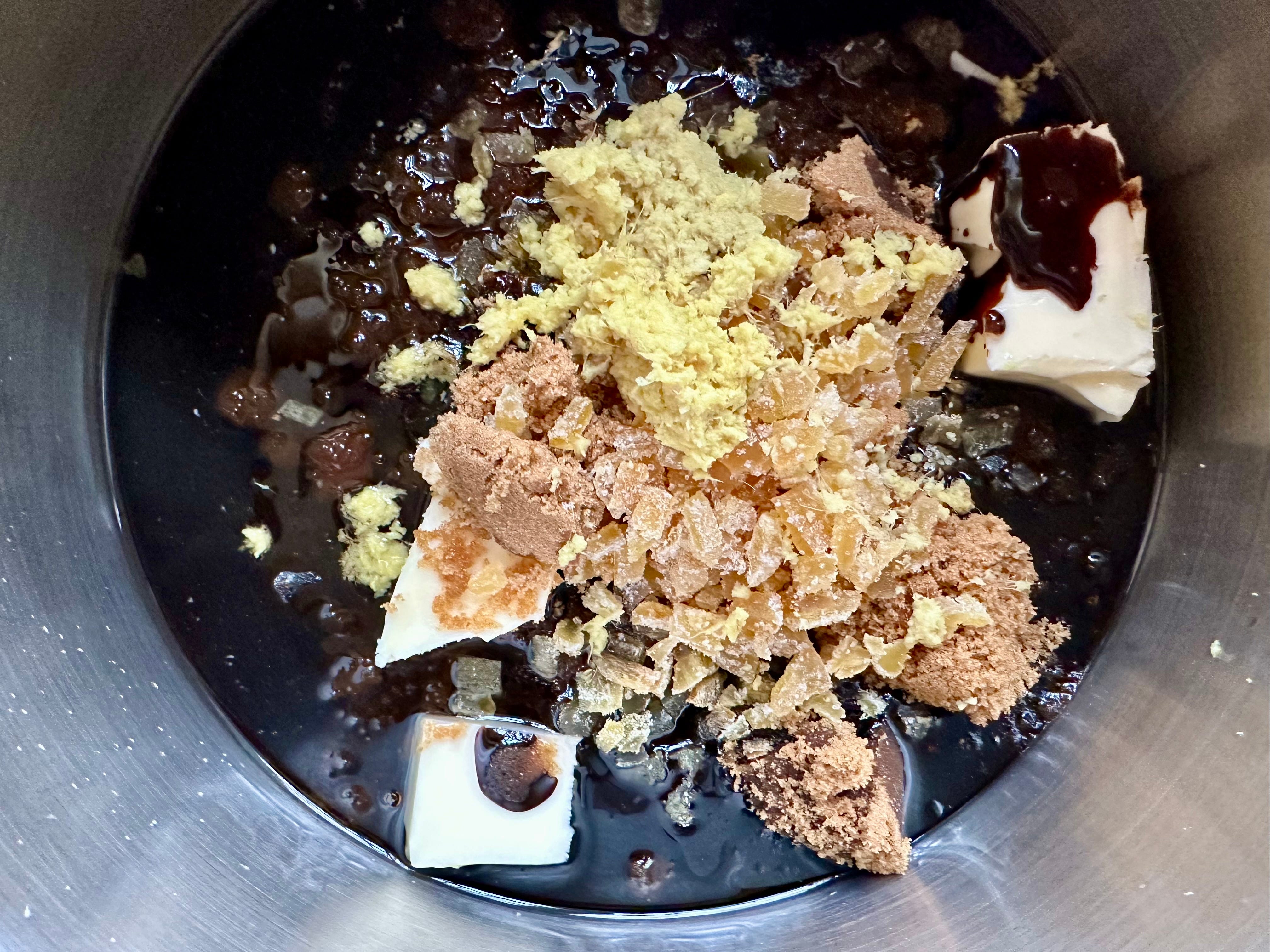 Warming up - by Clare de Boer - The Best Bit