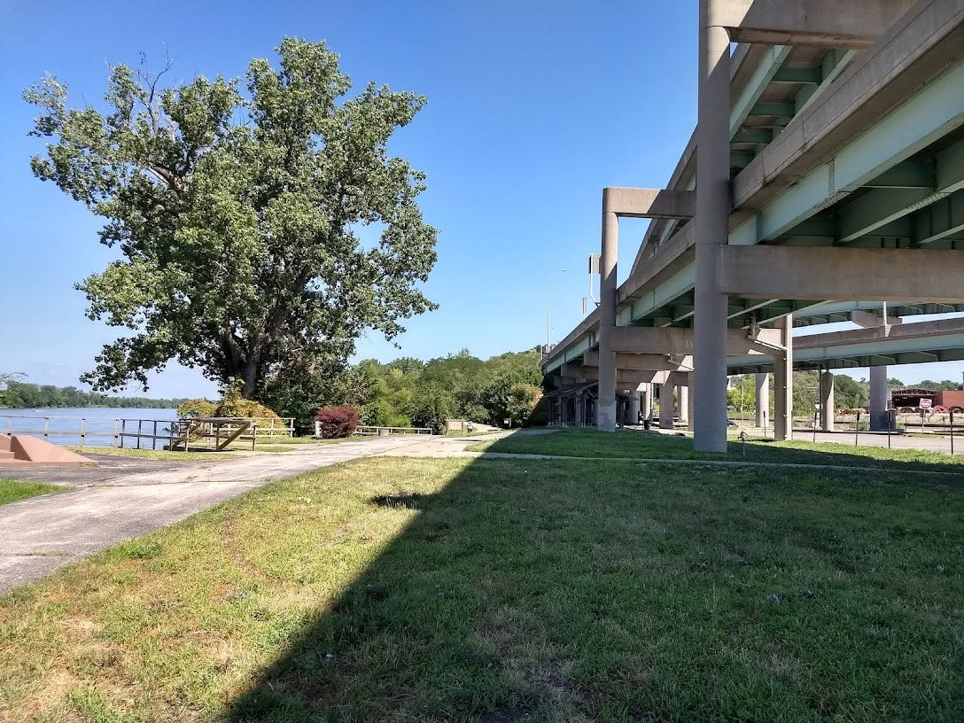 (Mostly) Cheery Photos from a Dreich Day - by Annette Laing