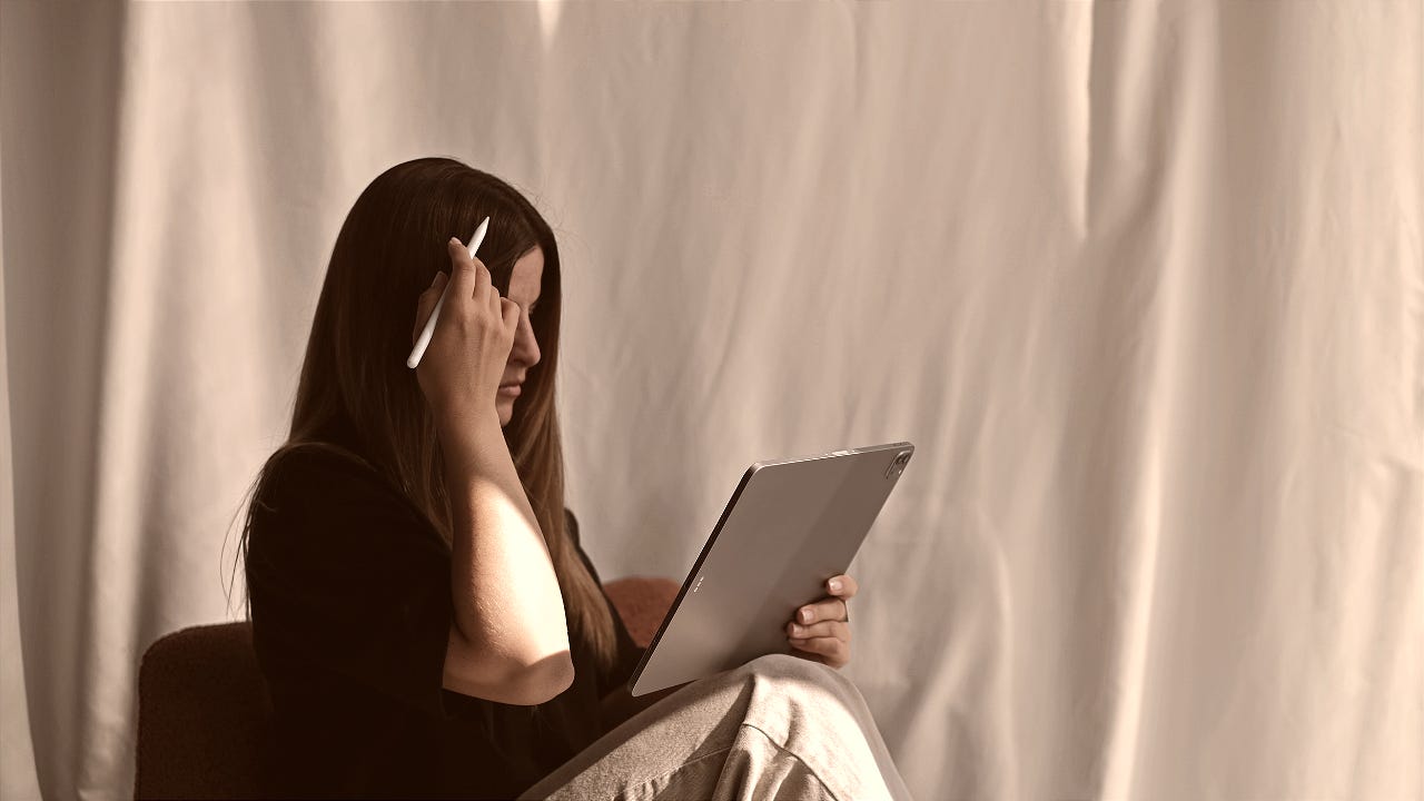 Why Your Substack Growth Feels Stuck (And You Don’t Even Know Why)